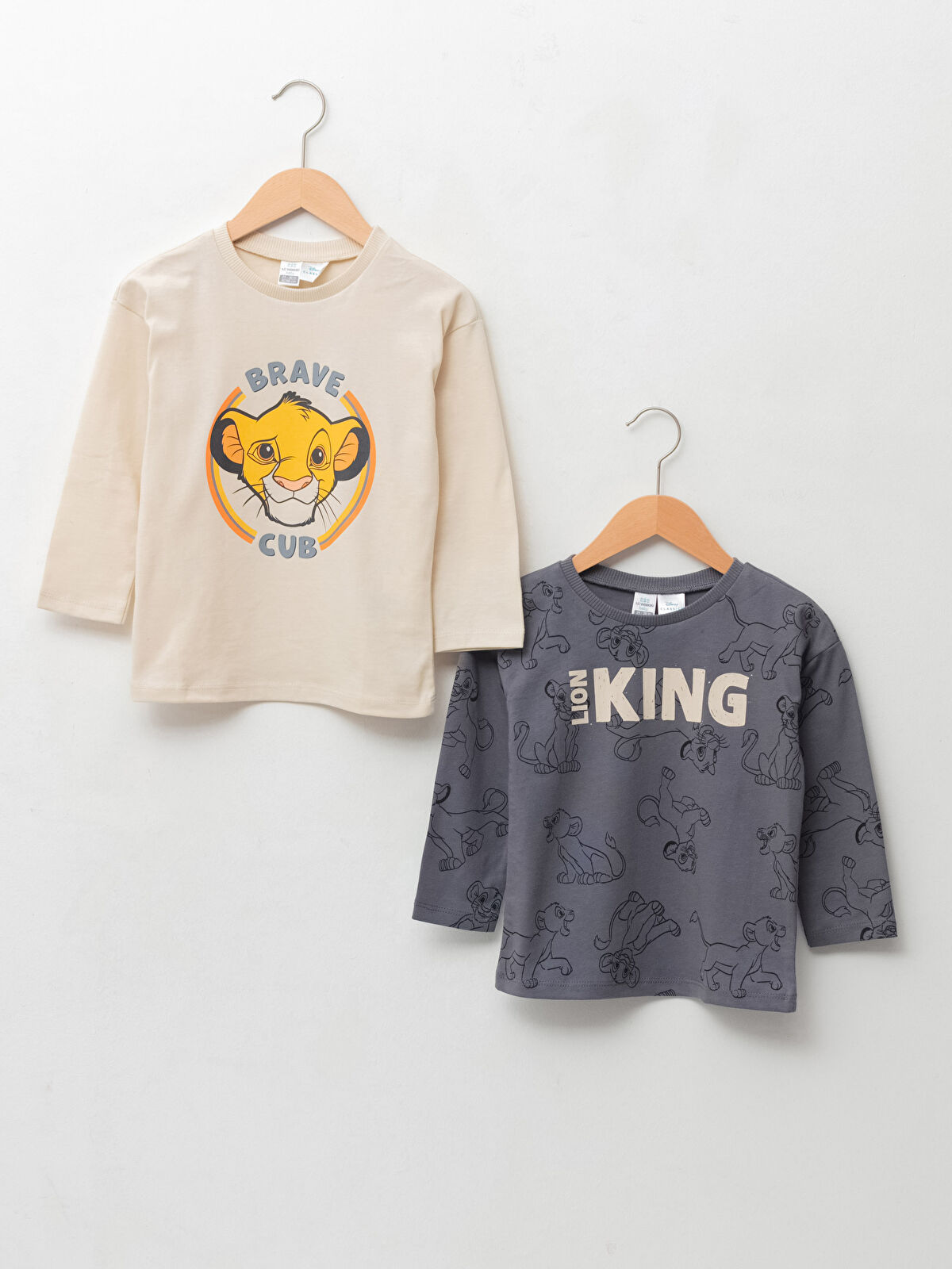 Bisiklet Yaka Uzun Kollu Aslan Kral Baskılı Pamuklu Erkek Bebek Tişört 2'li Bisiklet Yaka Uzun Kollu Aslan Kral Baskılı Pamuklu Erkek Bebek Tişört 2'li