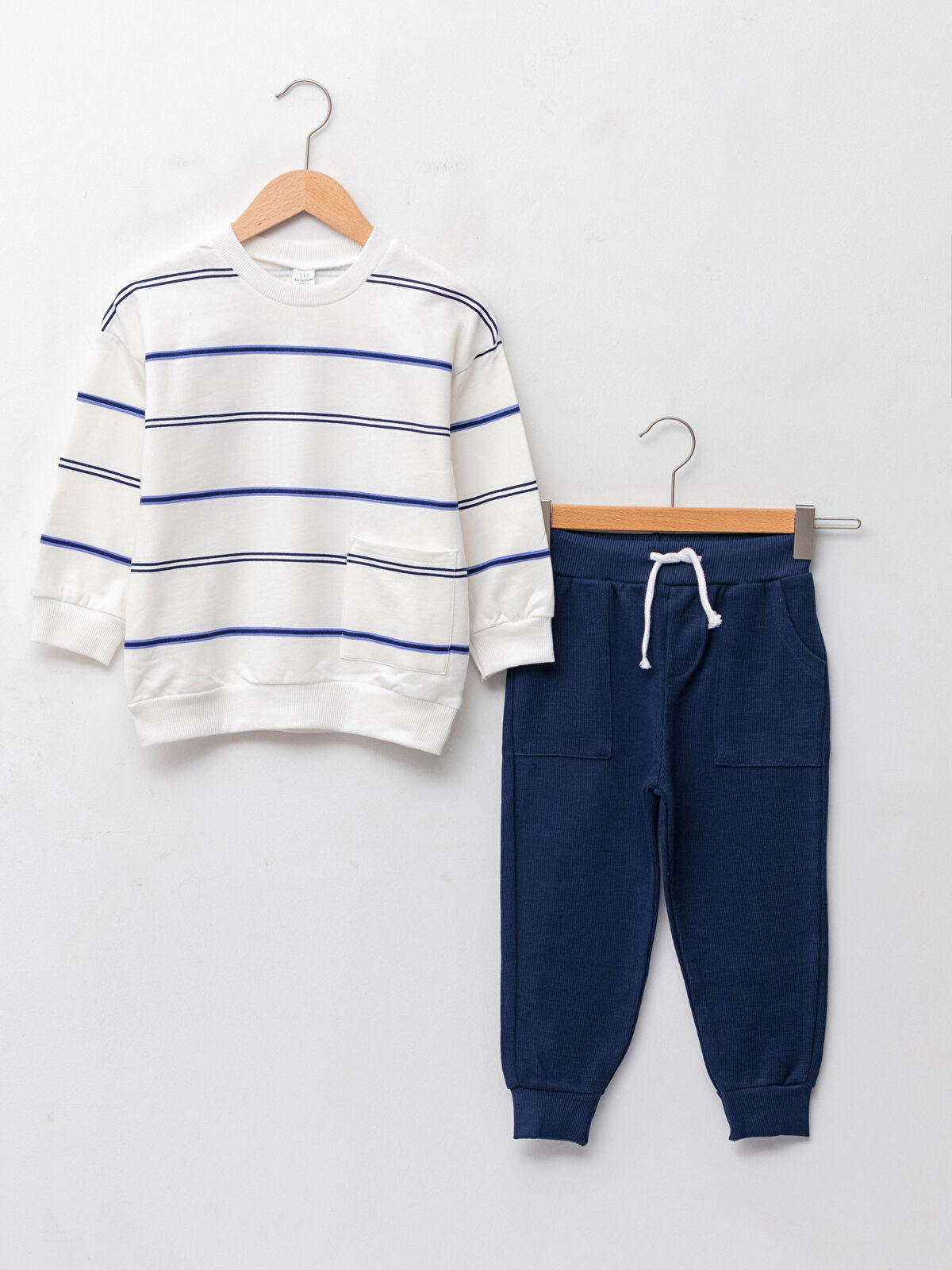 Bisiklet Yaka Uzun Kollu Çizgili Erkek Bebek Sweatshirt ve Jogger Pantolon 2'li Takım