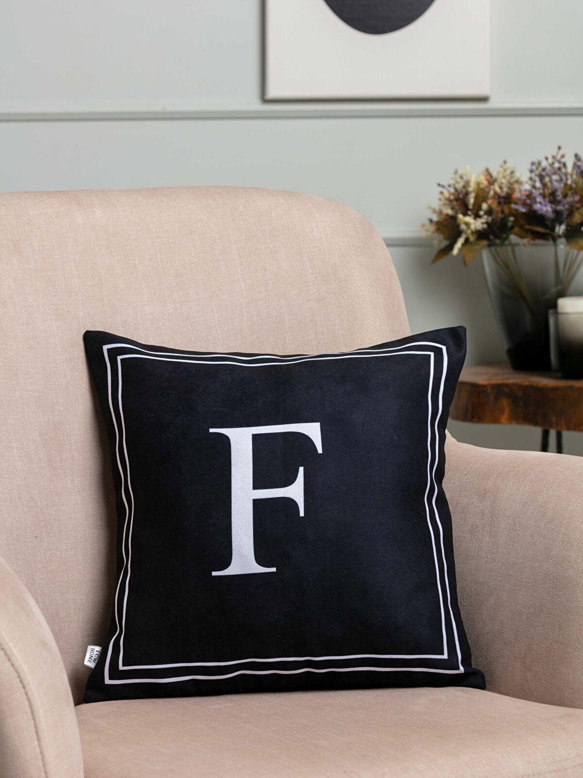 F Harfi Baskılı Petek Kırlent Kılıfı 45x45 Cm
