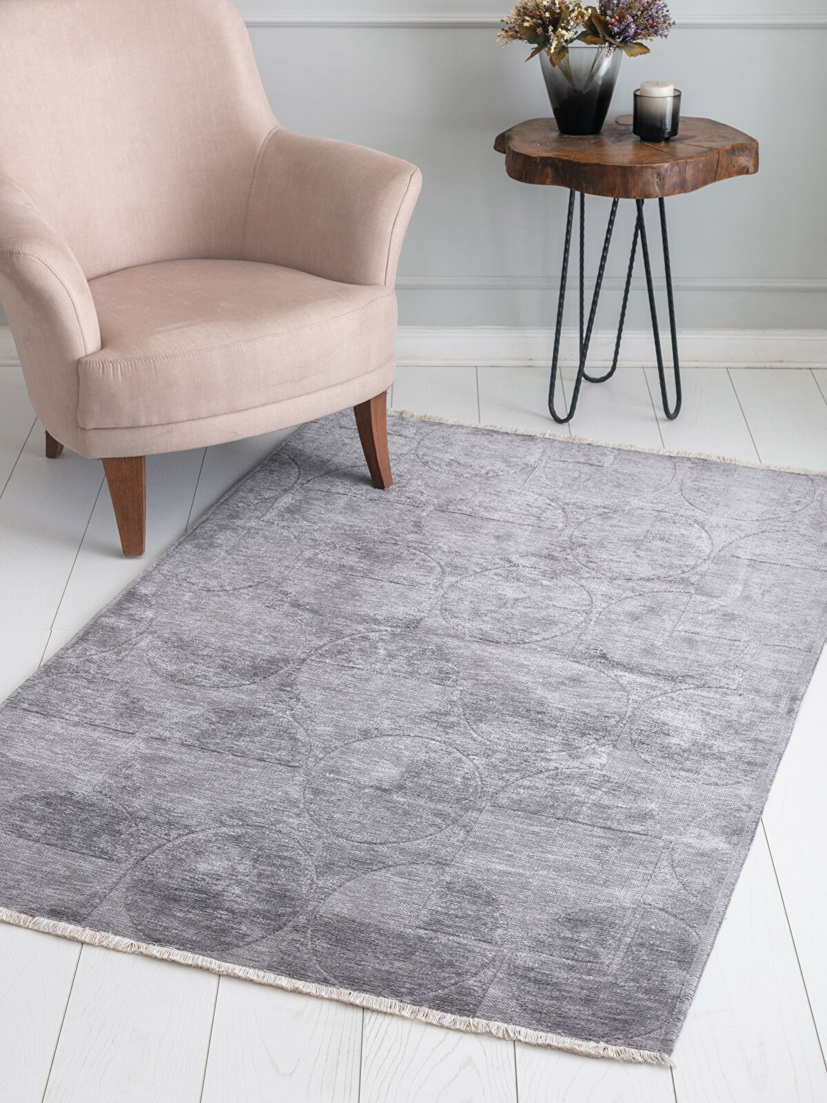 Kendinden Desenli Püsküllü Dokuma Halı 120x180 Cm Kendinden Desenli Püsküllü Dokuma Halı 120x180 Cm