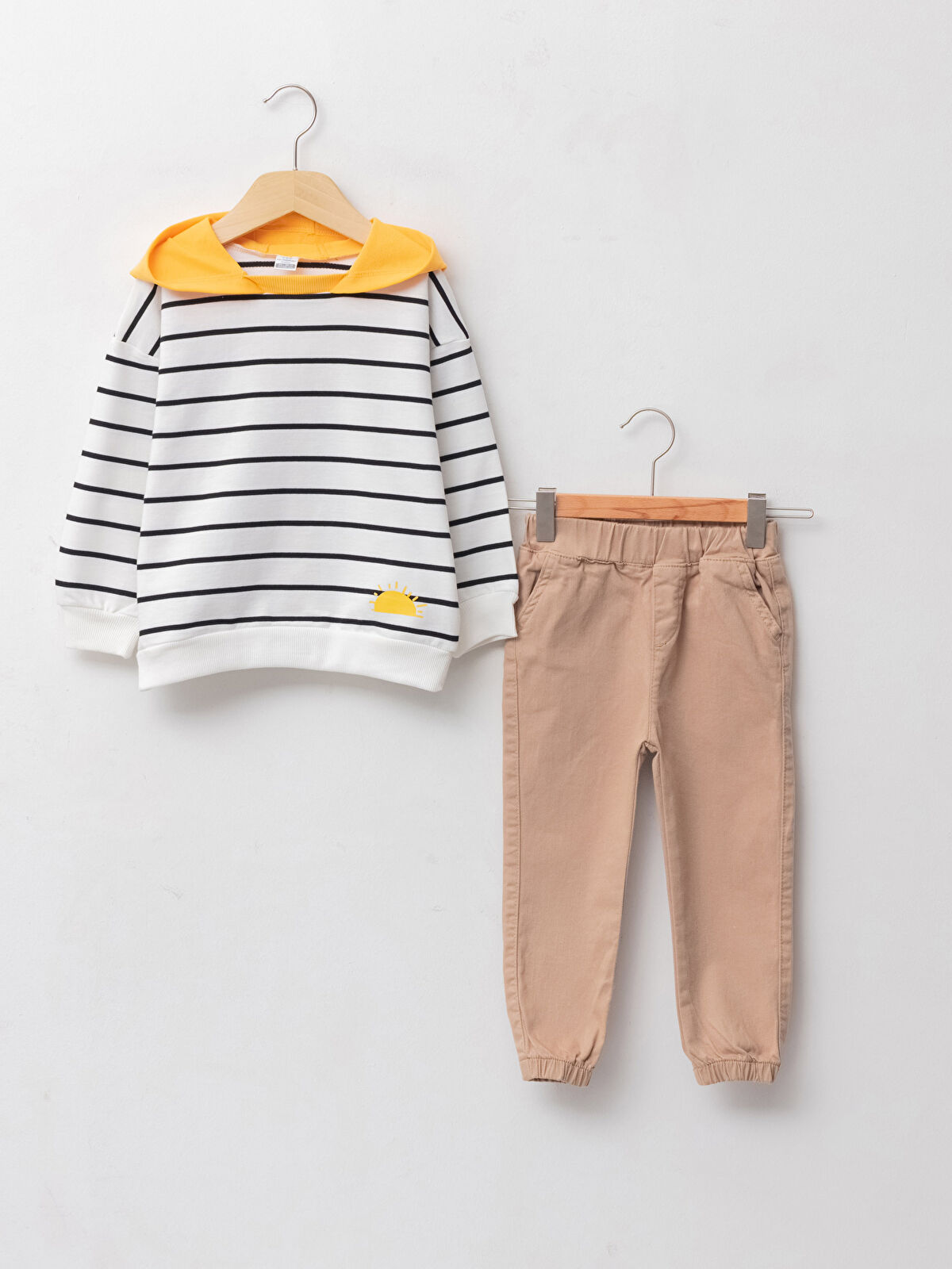 Kapüşonlu Uzun Kollu Çizgili Erkek Bebek Sweatshirt ve Jogger Pantolon 2'li Takım