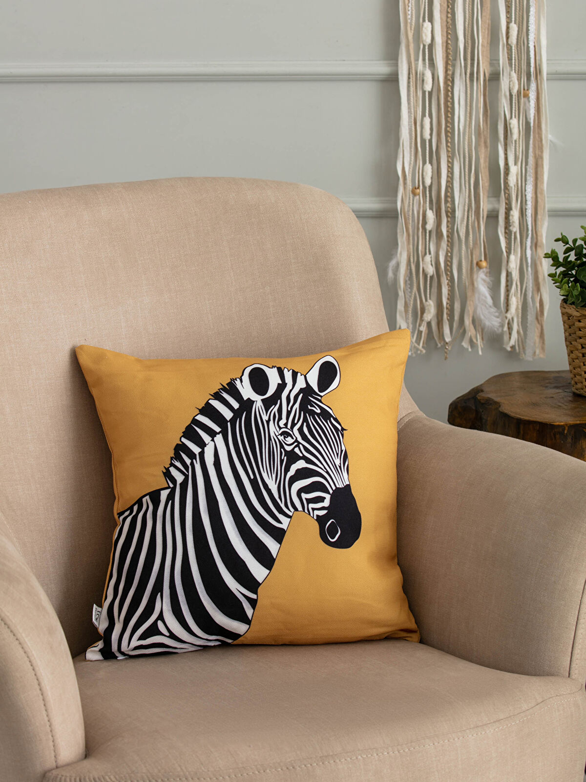 Zebra Baskılı Kırlent 45x45 Cm