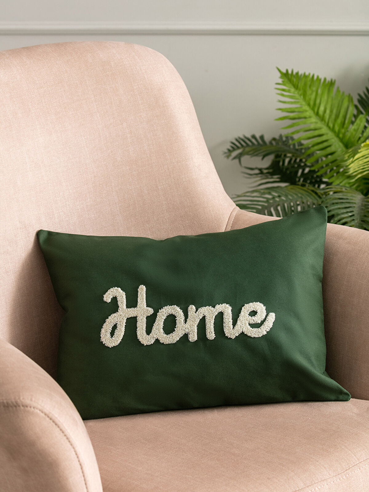 Yılbaşı Temalı Yazı Nakışlı Dokuma Kırlent Kılıfı 35x50 Cm