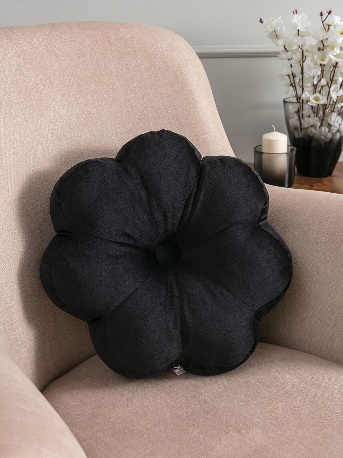 Dolgulu Papatya Kadife Kırlent 40x40 Cm