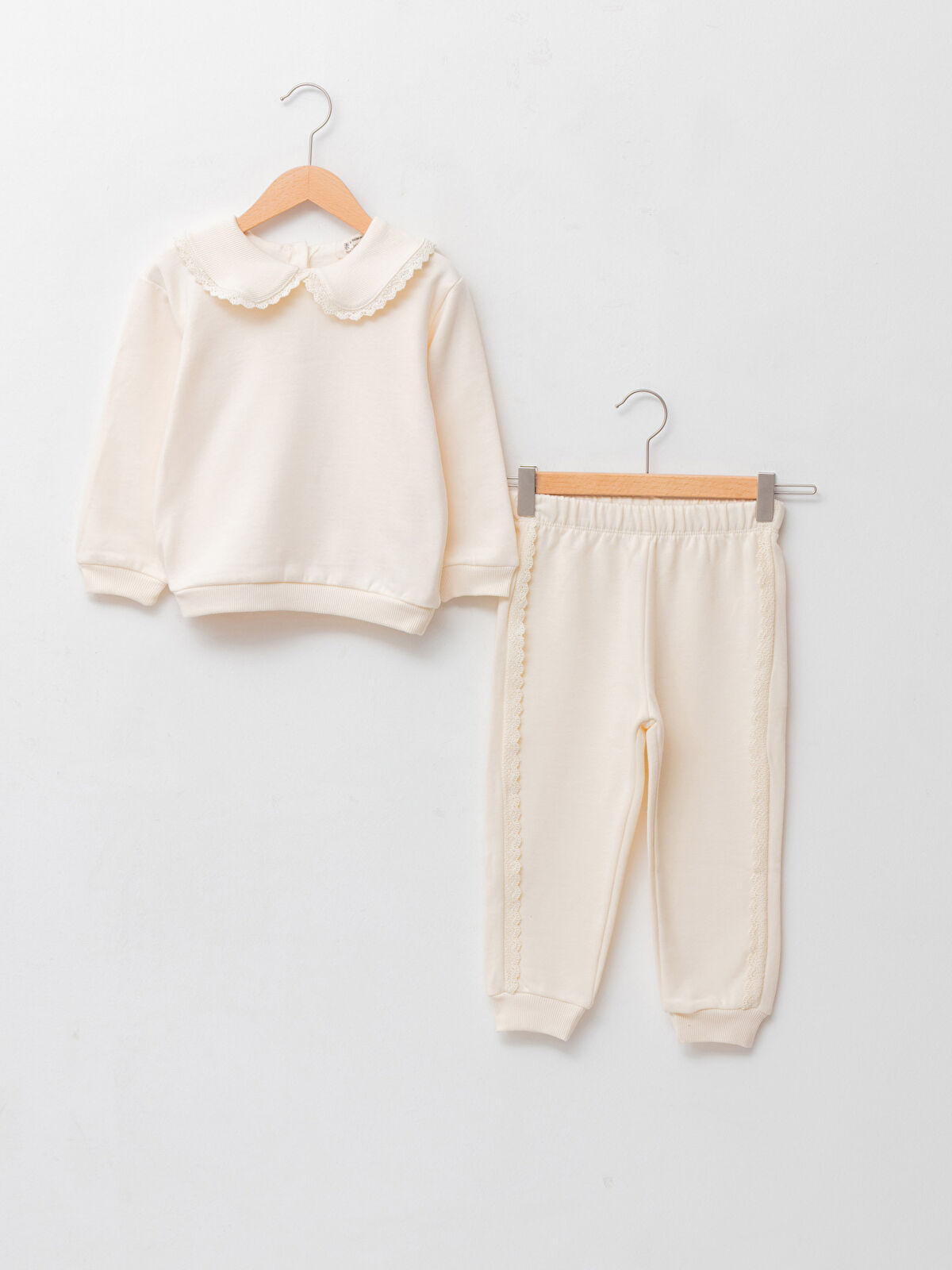 Bebe Yaka Uzun Kollu Kız Bebek Sweatshirt ve Pantolon 2'li Takım