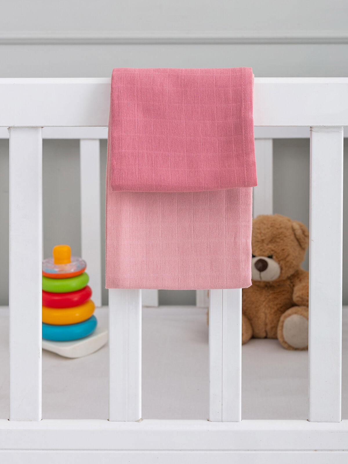 Basic Pamuklu Kız Bebek Müslin Bez 2'li Basic Pamuklu Kız Bebek Müslin Bez 2'li