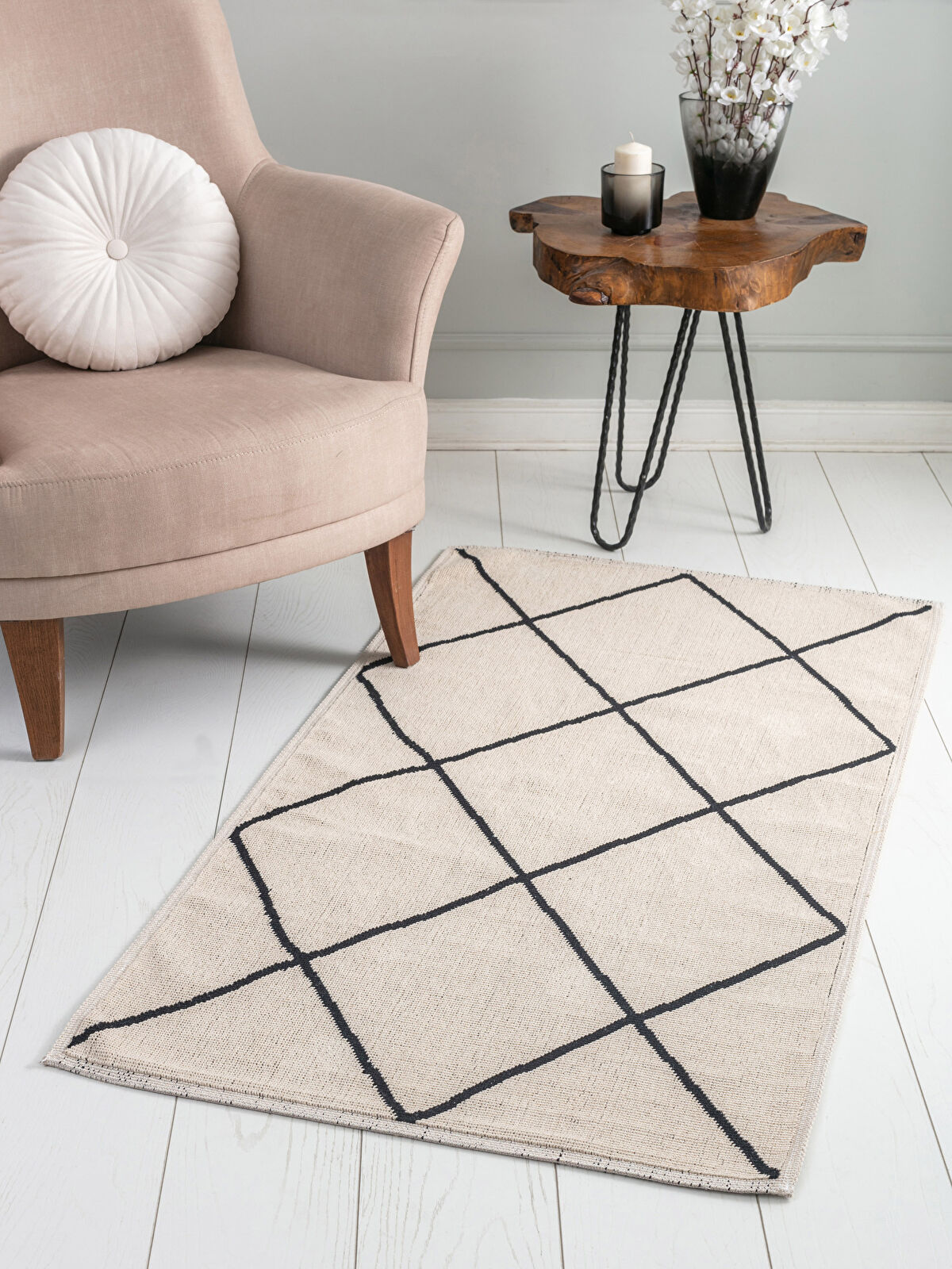 Kendinden Desenli Halı 80x150 Cm