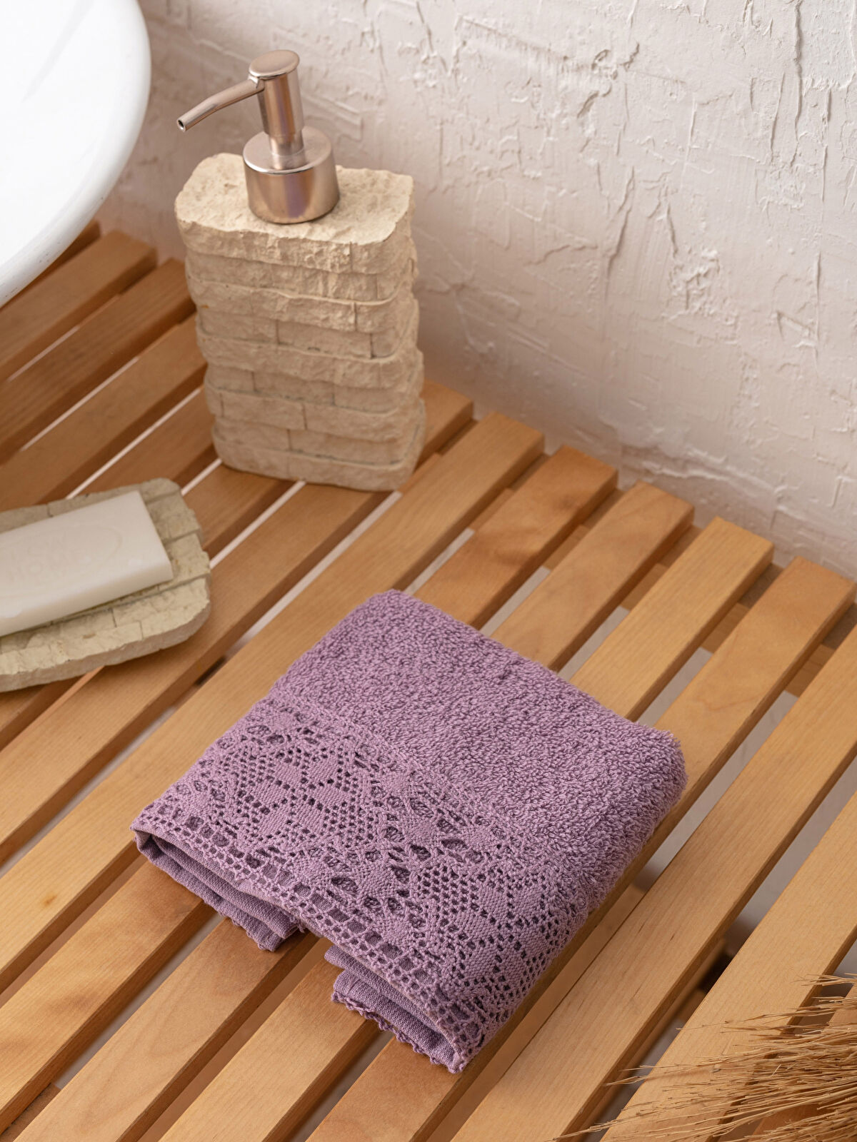 Dantel Detaylı Bukle El Havlusu 30x50 Cm