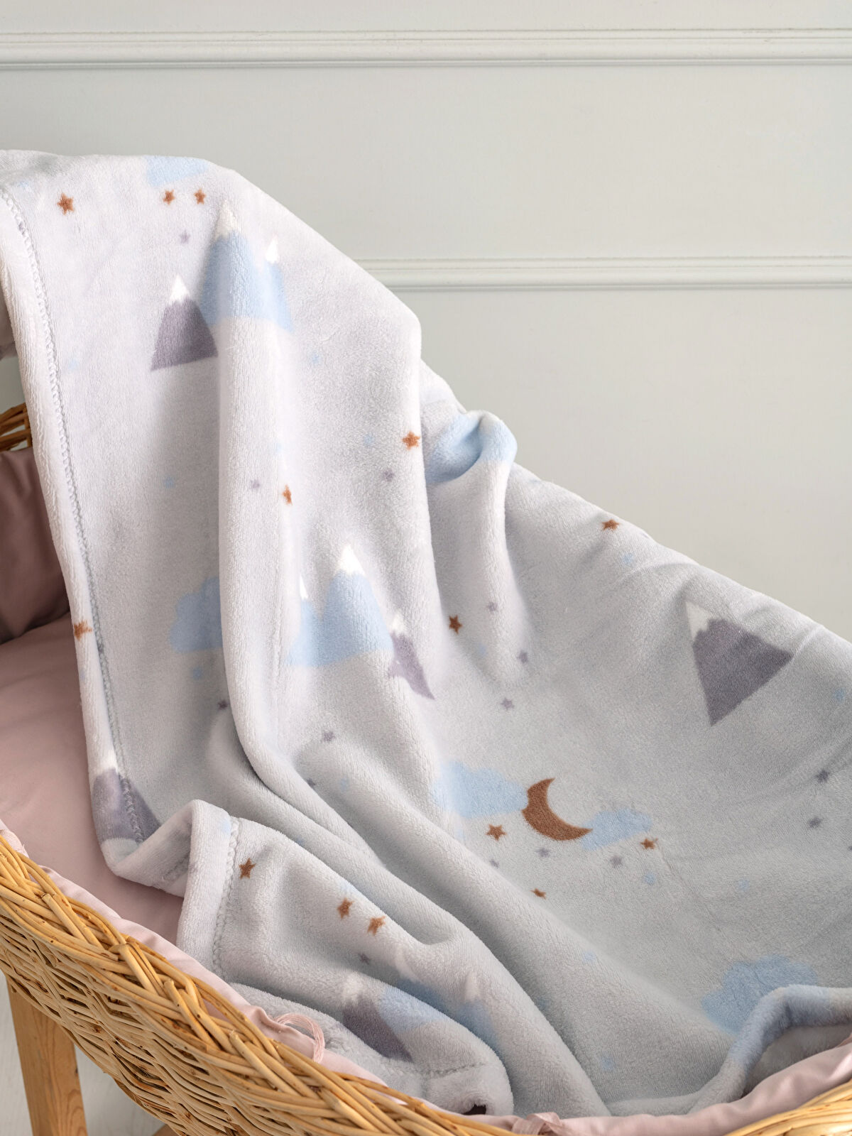 Baskılı Wellsoft Bebek Battaniyesi 90x110 Cm Baskılı Wellsoft Bebek Battaniyesi 90x110 Cm