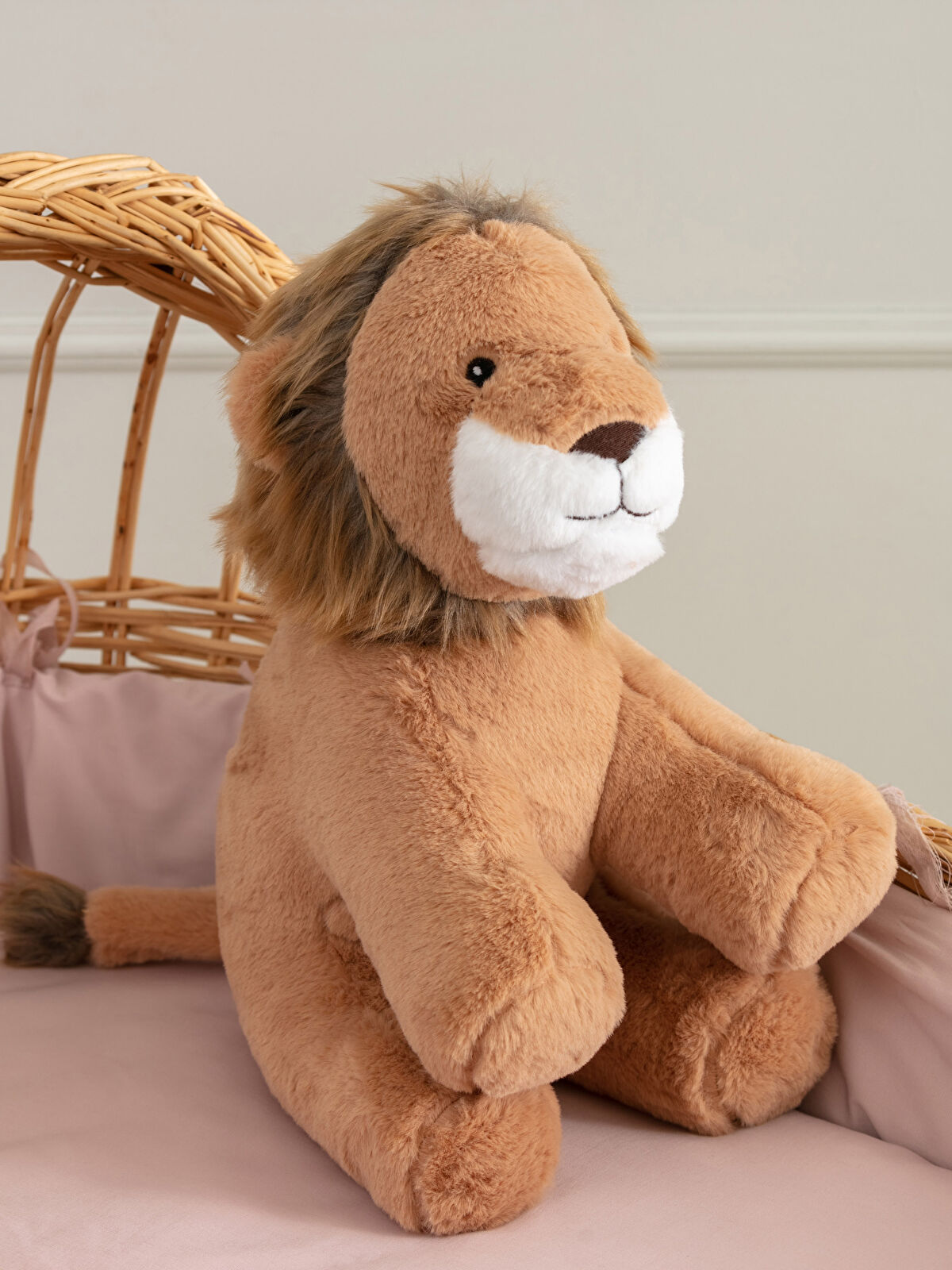 Pelüş Dolgulu Aslan Bebek Kırlent 44x30 Cm