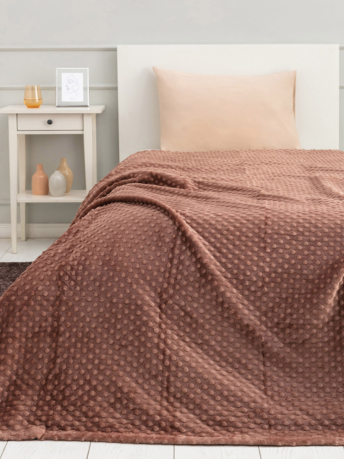 Tek Kişilik Tomurcuk Desenli Yumuşak Dokulu Çocuk Battaniyesi 150x220 Cm