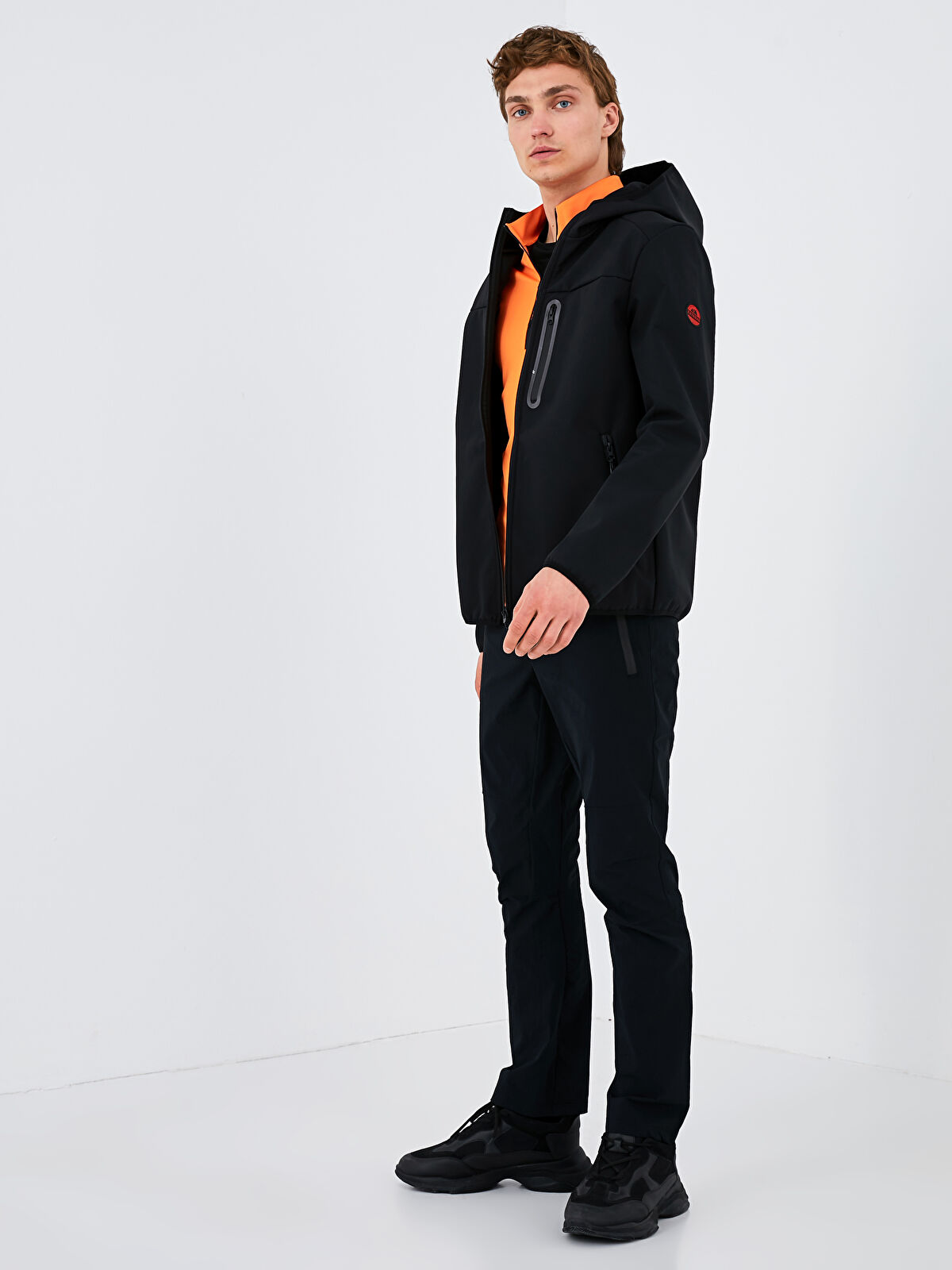 Outdoor Dik Yaka Kapüşonlu Erkek Doğa Montu Outdoor Dik Yaka Kapüşonlu Erkek Doğa Montu