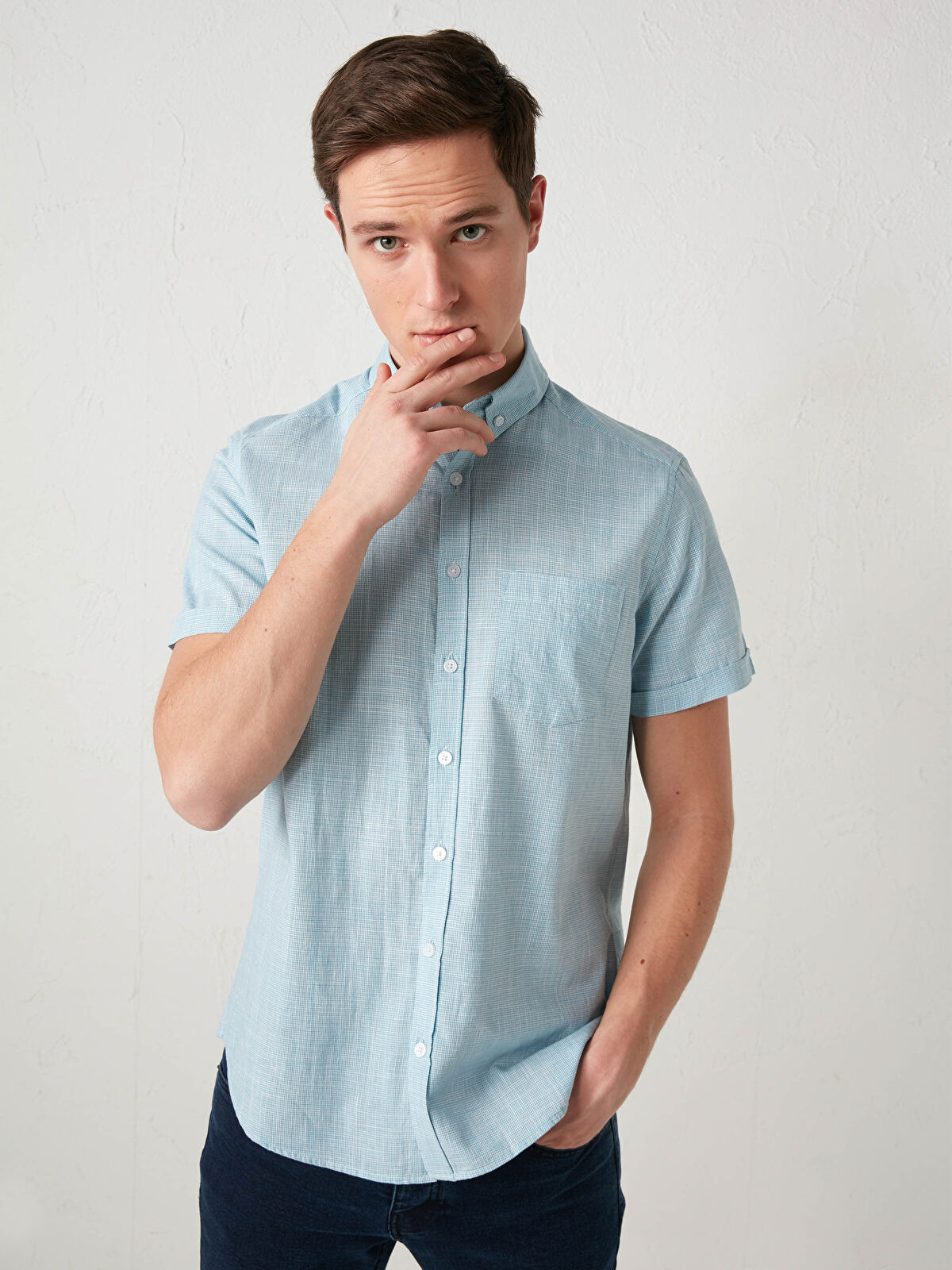 LCW CLASSIC Slim Fit Kısa Kollu Poplin Gömlek