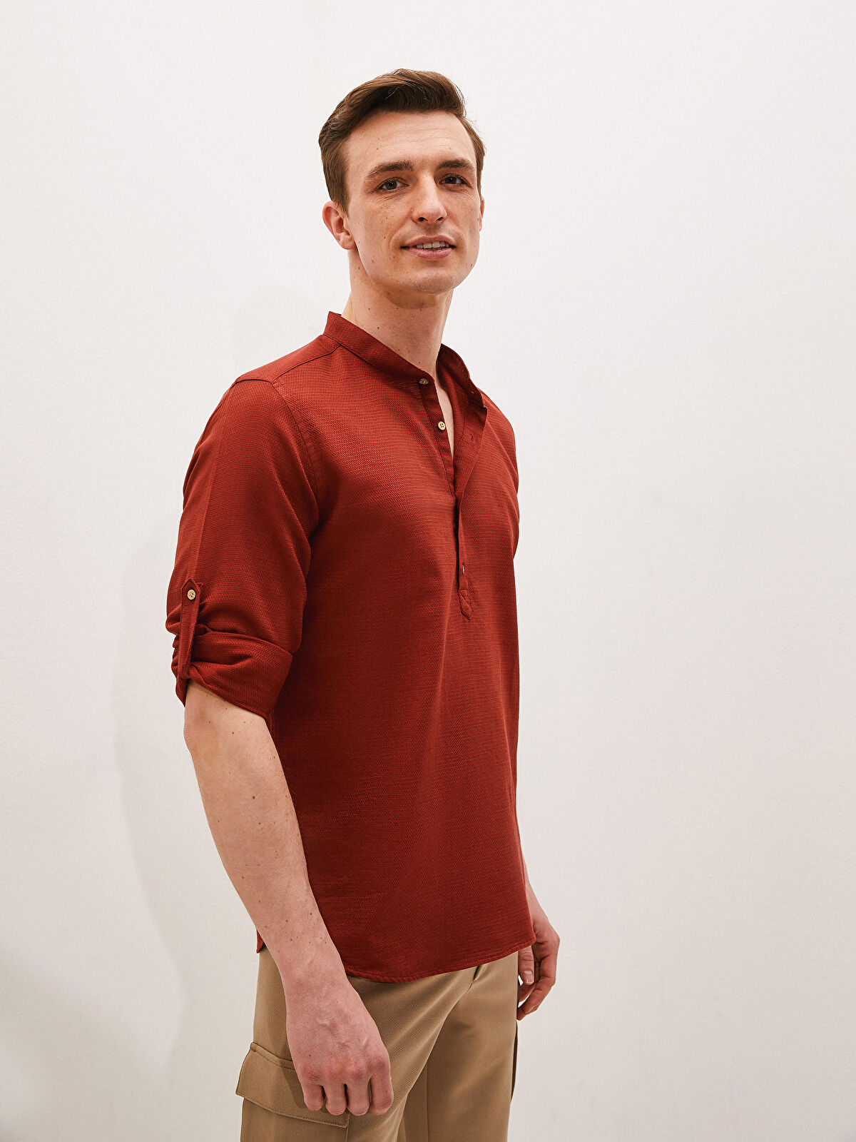 LCW VISION Slim Fit Hakim Yaka Uzun Kollu Armürlü Erkek Gömlek