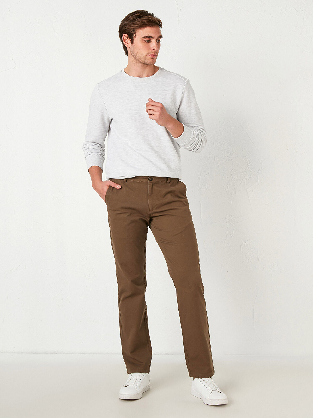 LCW CLASSIC Geniş Kalıp Gabardin Erkek Chino Pantolon