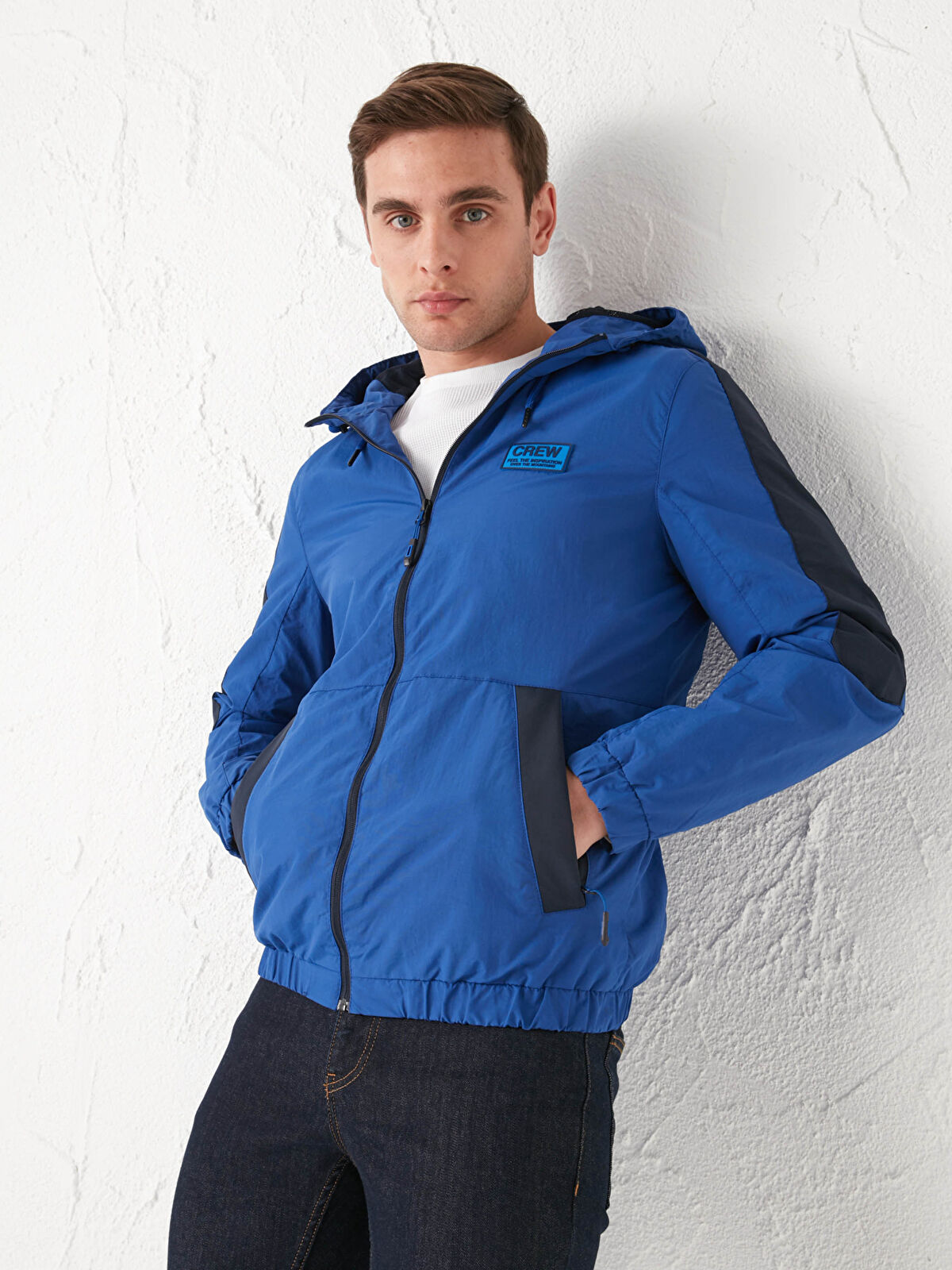 Outdoor Rahat Kalıp Kapüşonlu Erkek Rüzgarlık