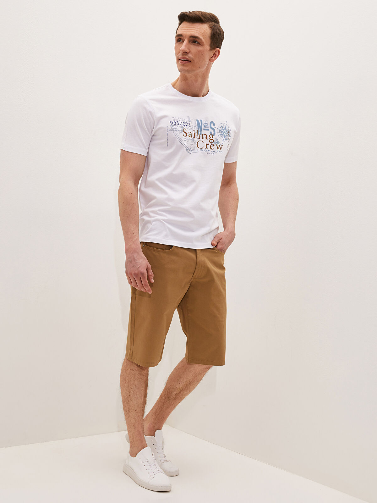 LCW BASIC Regular Fit Gabardin Erkek Şort