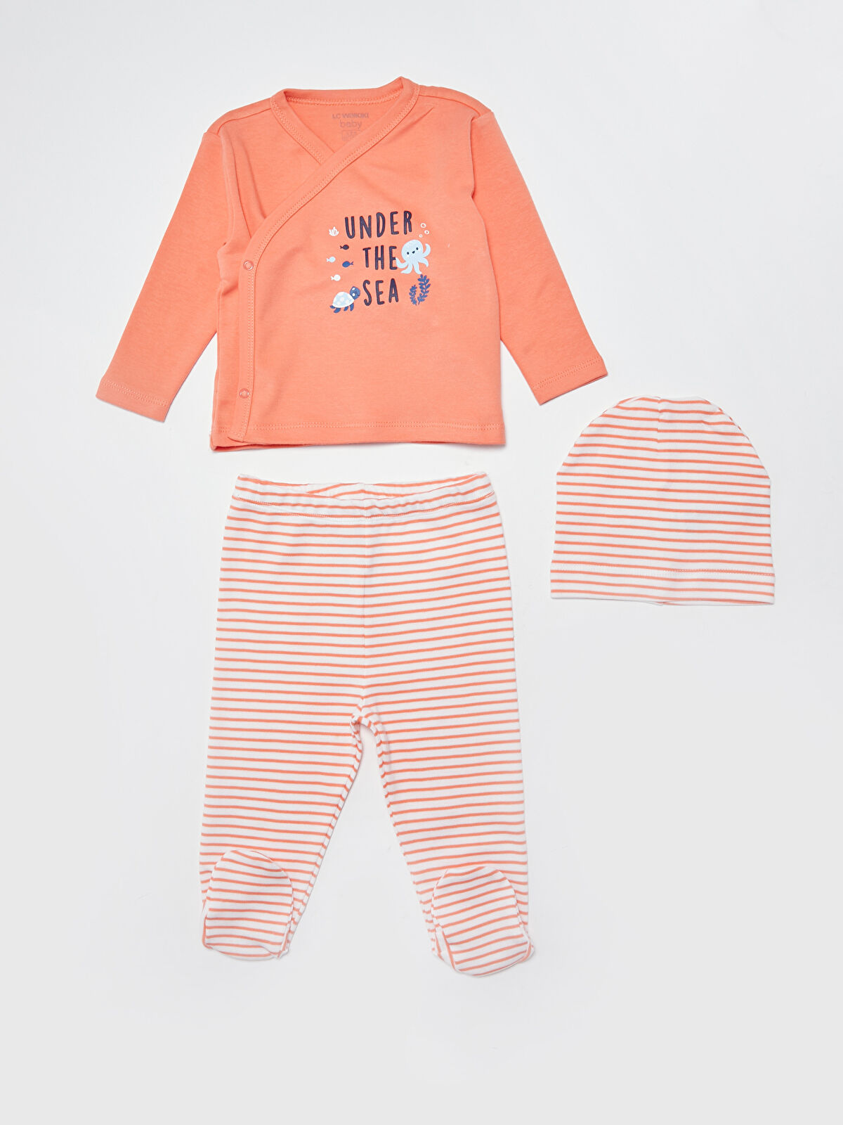 Zarf Yaka Uzun Kollu Baskılı Pamuklu Tişört Pantolon ve Bere 3'lü Takım