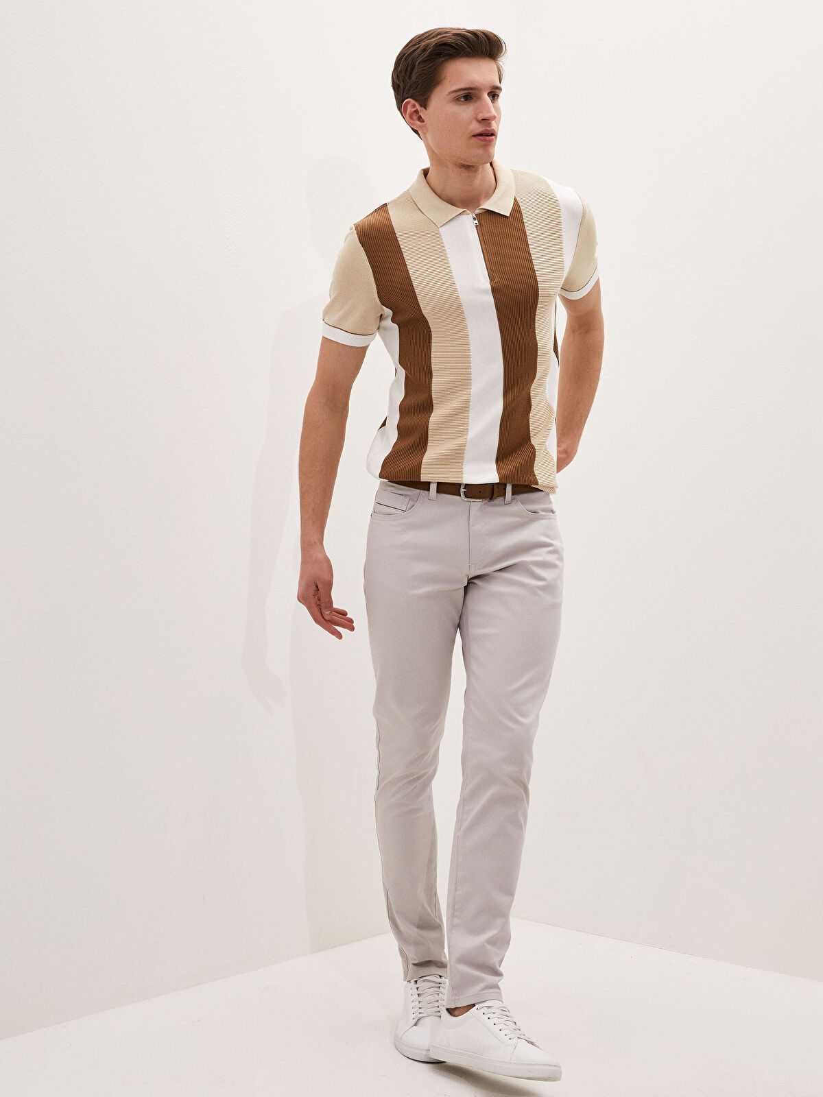 LCW VISION Slim Fit Kemerli Beş Cep Erkek Pantolon LCW VISION Slim Fit Kemerli Beş Cep Erkek Pantolon