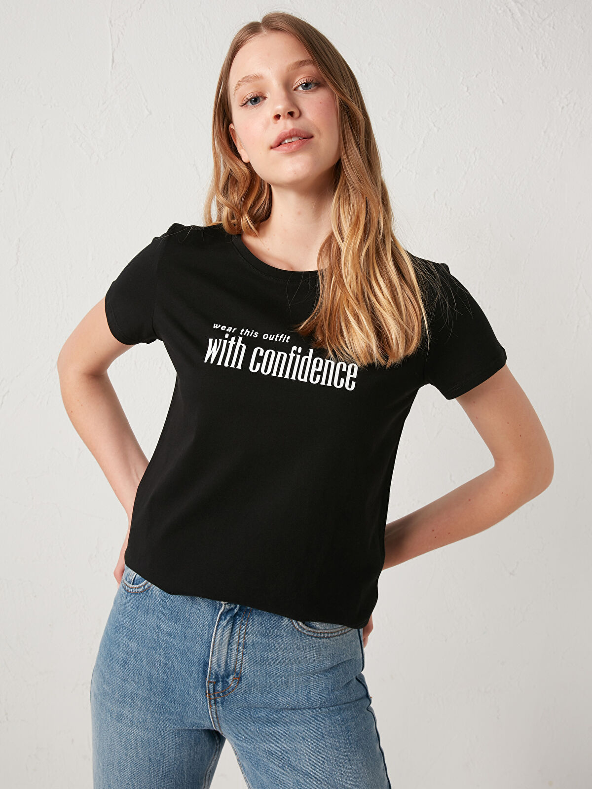 LCW CASUAL Bisiklet Yaka Slogan Baskılı Tişört