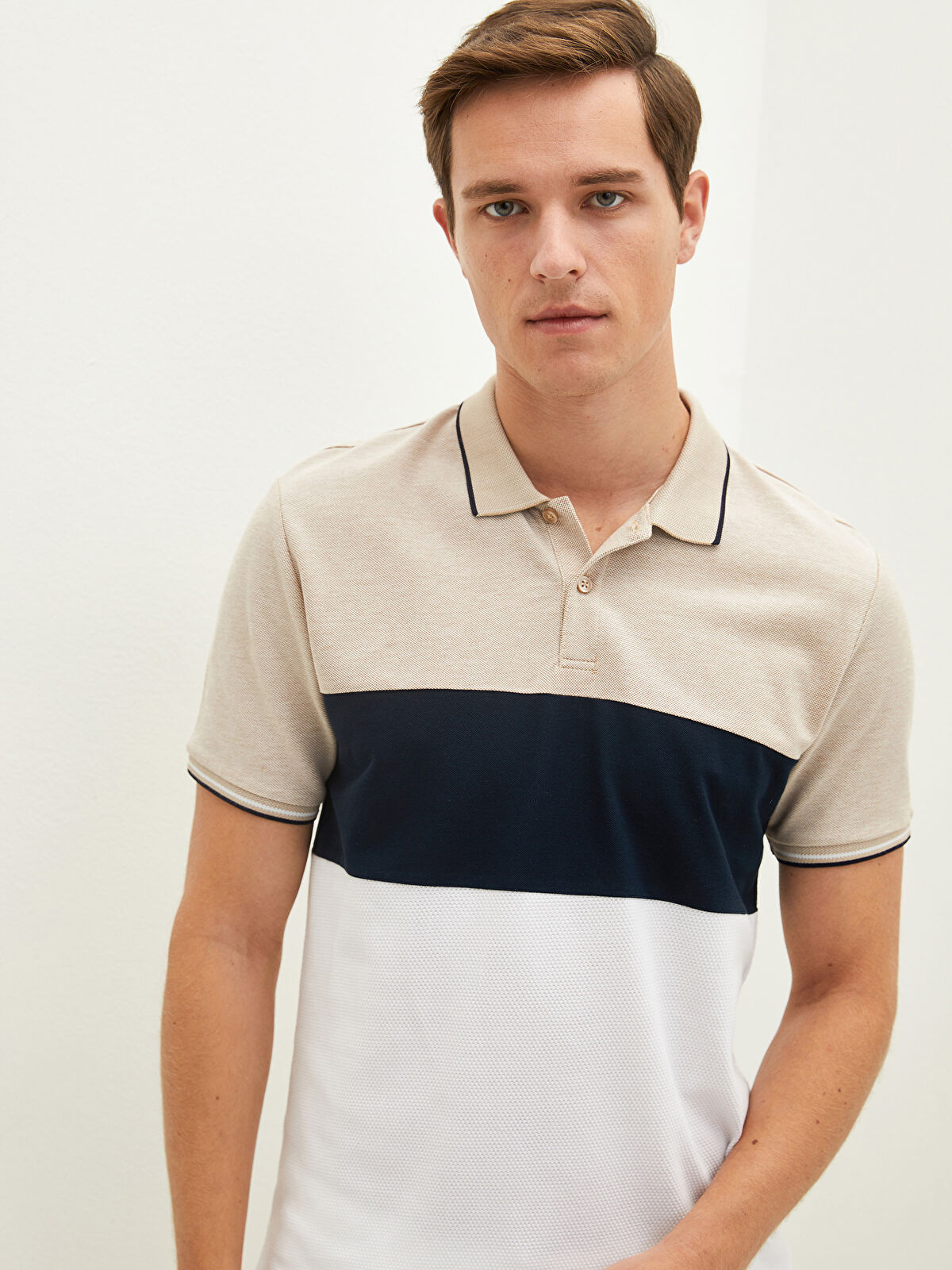 LCW VISION Polo Yaka Kısa Kollu Renk Bloklu Erkek Tişört