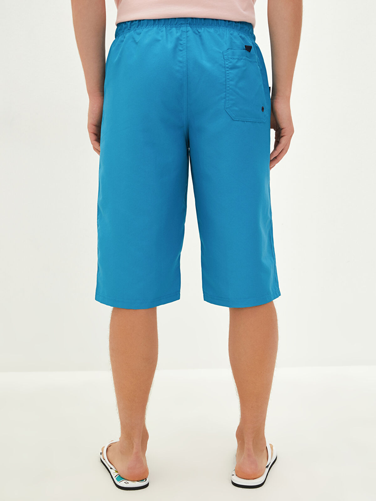 Diz Altı Boy Basic Erkek Deniz Şortu Diz Altı Boy Basic Erkek Deniz Şortu