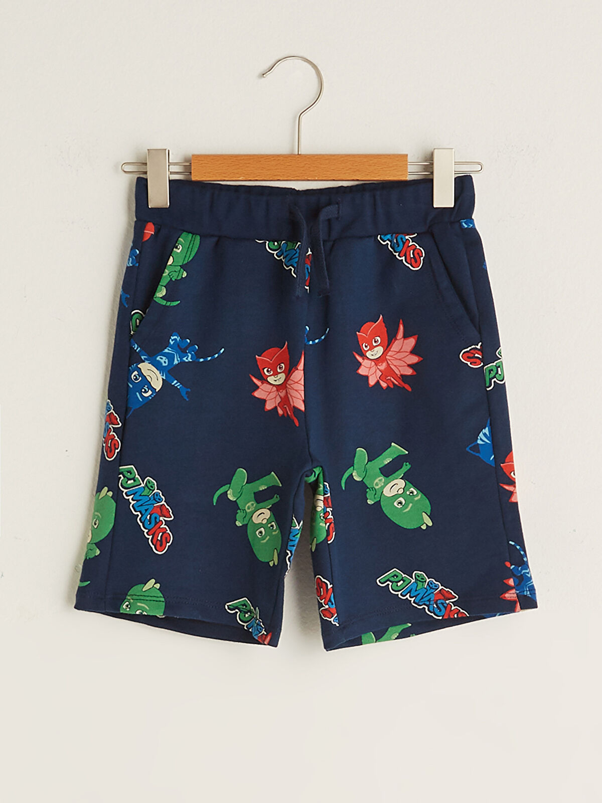 Beli Lastikli Pijamaskeliler Baskılı Erkek Çocuk Şort Beli Lastikli Pijamaskeliler Baskılı Erkek Çocuk Şort