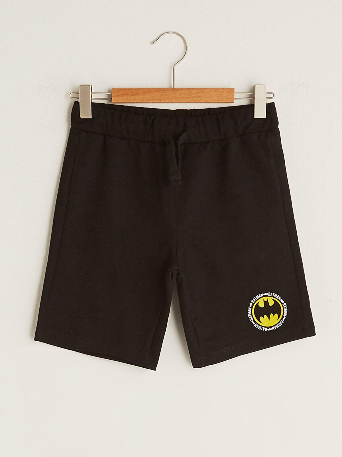 Beli Lastikli Batman Baskılı Erkek Çocuk Şort