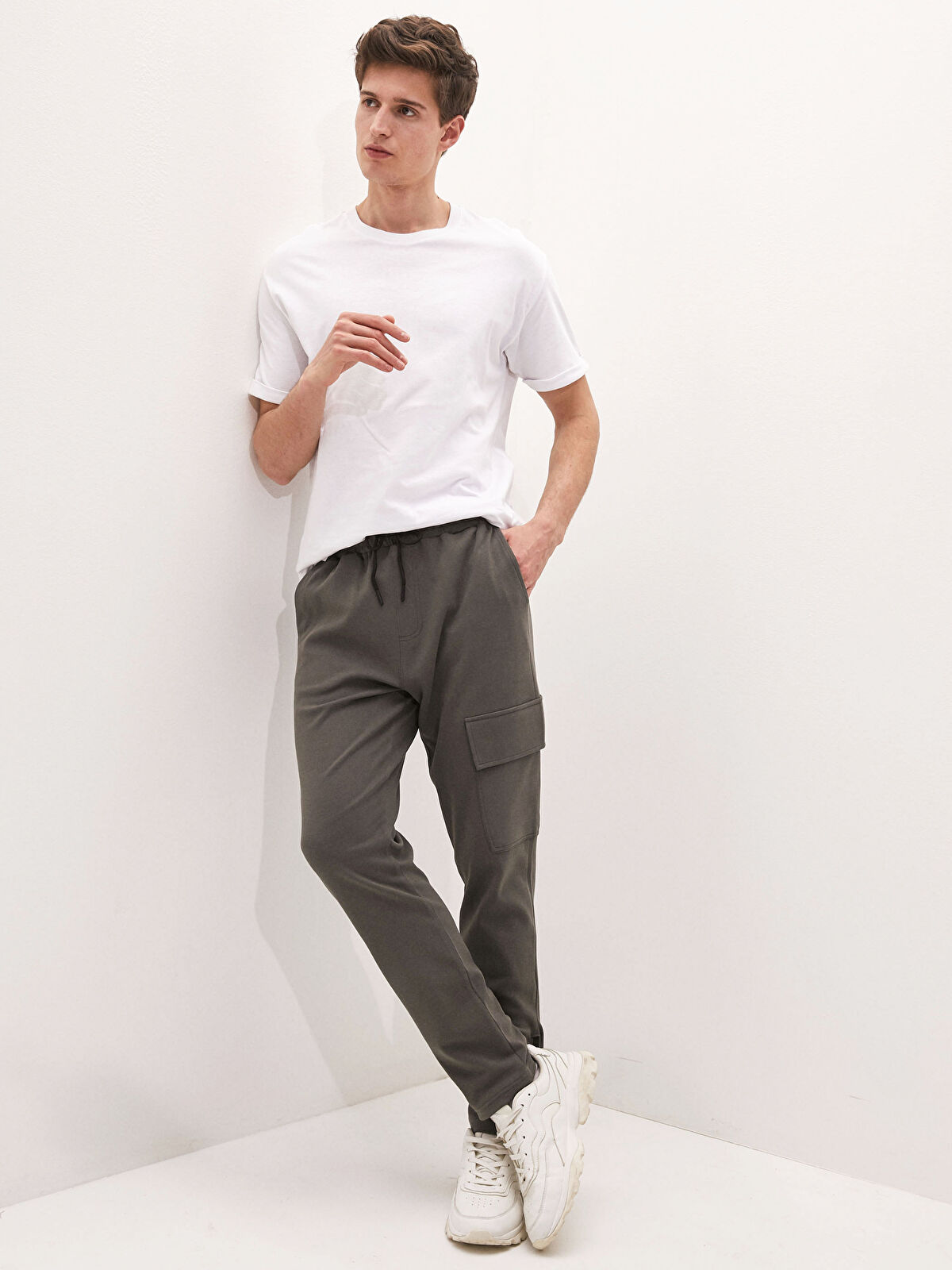 LCW CASUAL Slim Fit Erkek Kargo Eşofman Altı