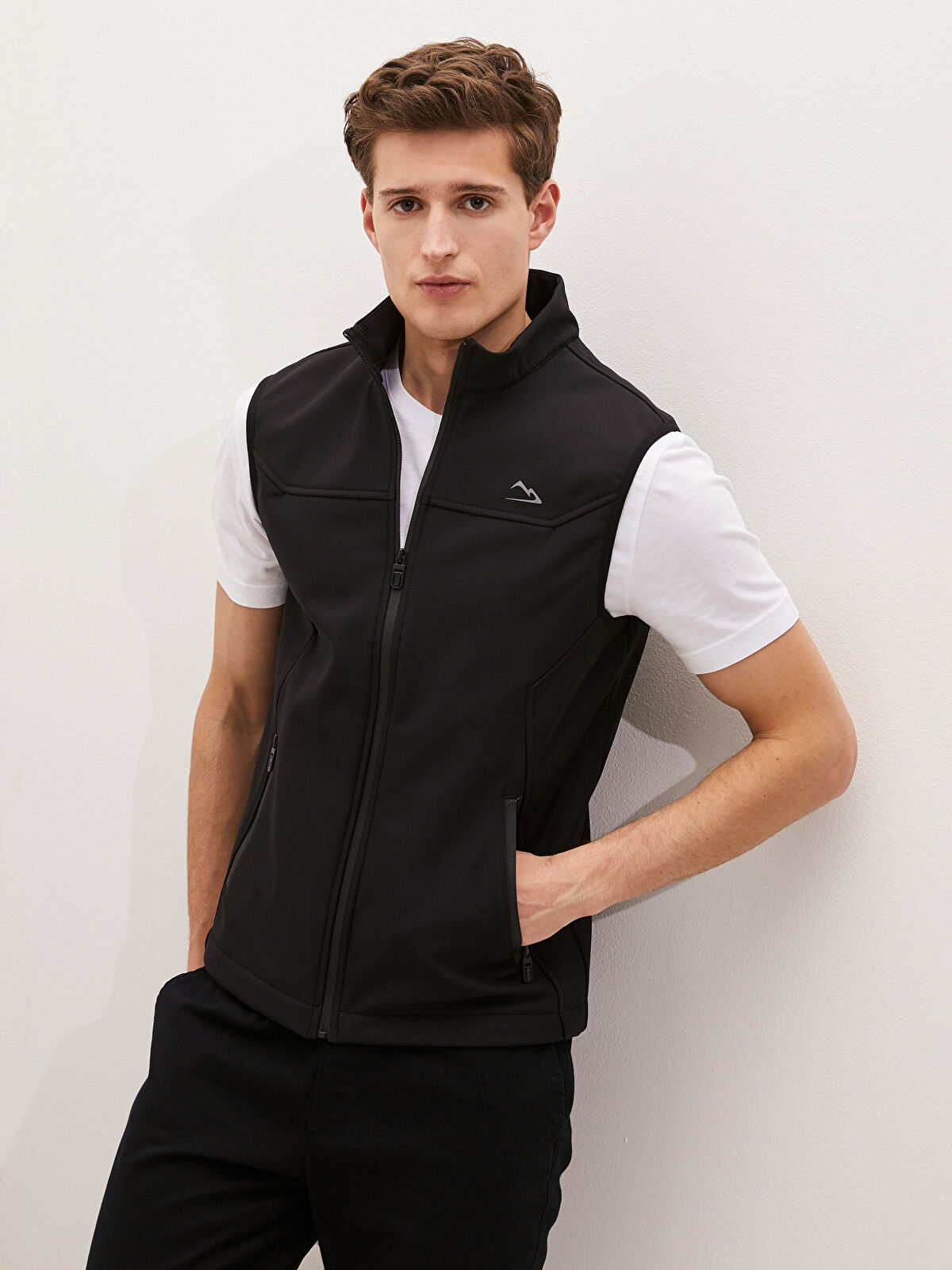 Outdoor Dik Yaka Fermuarlı İnce Erkek Yelek