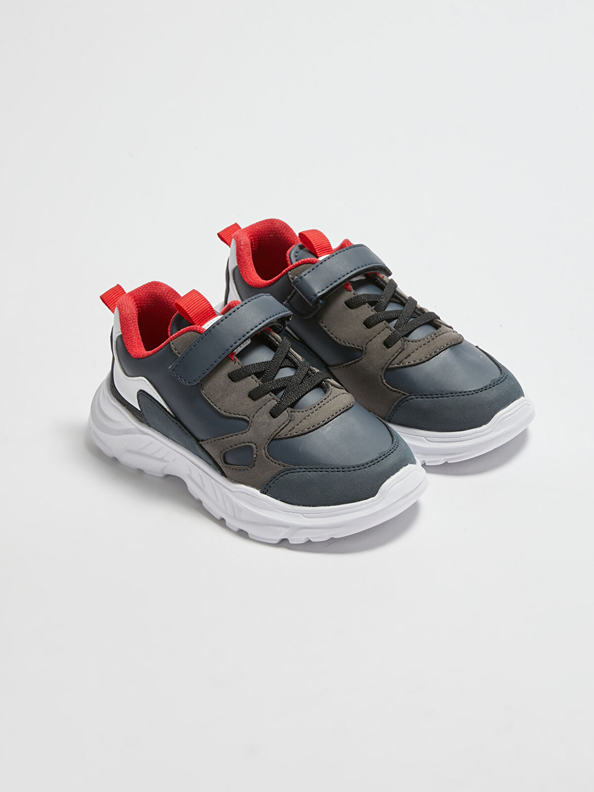 Erkek Çocuk Kalın Taban Spor Ayakkabı