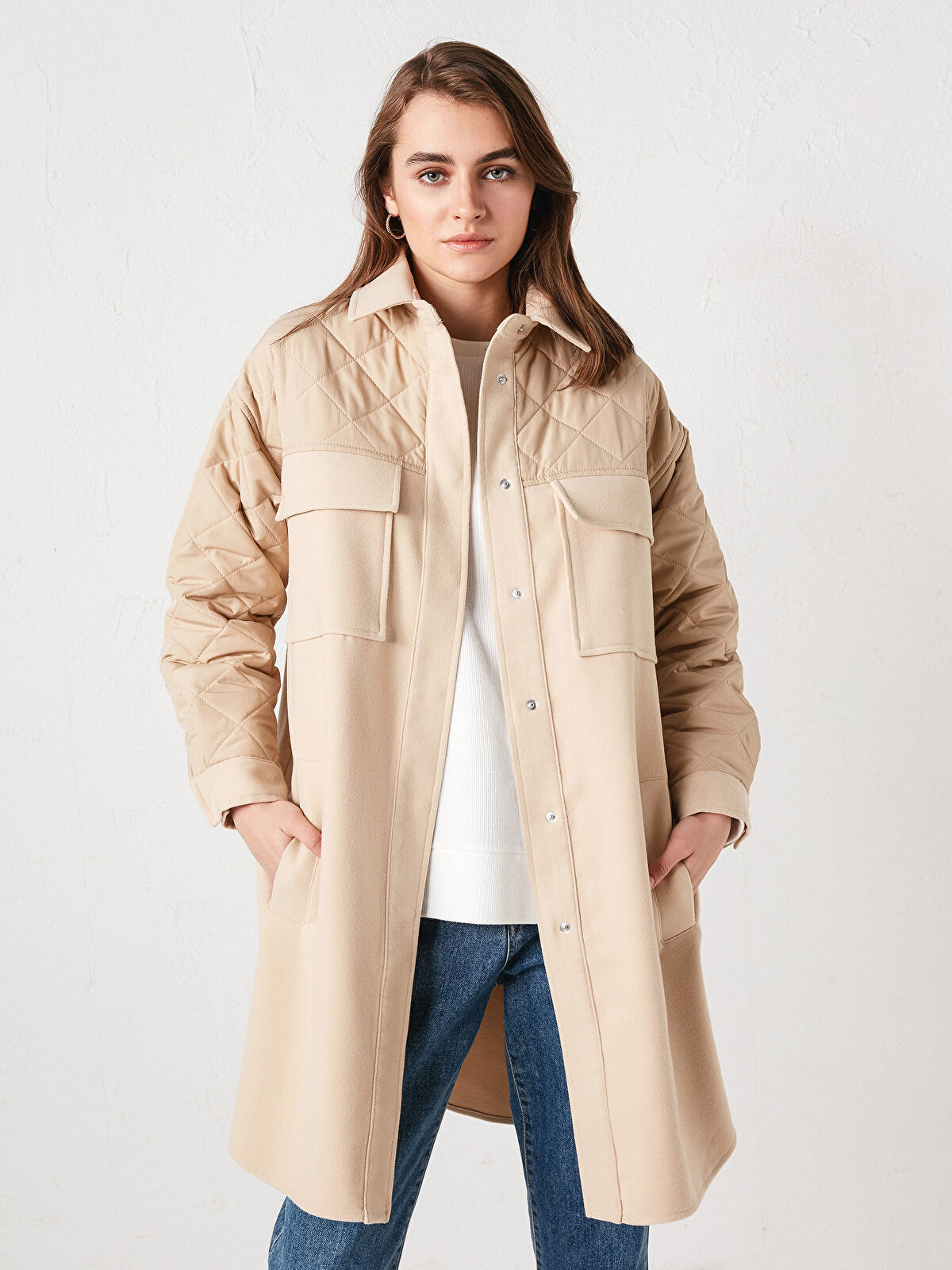 MODEST Gömlek Yaka Cep Detaylı Kendinden Desenli Uzun Kollu Kadın Kaşe Kaban