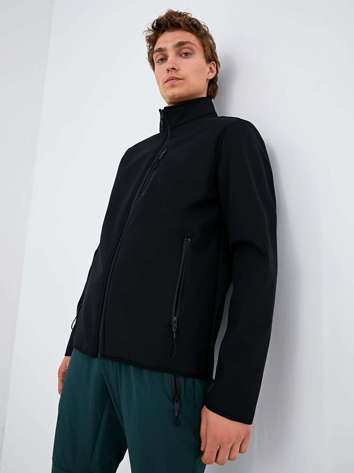 Outdoor Bol Kalıp Dik Yaka İnce Erkek Doğa Montu Outdoor Bol Kalıp Dik Yaka İnce Erkek Doğa Montu