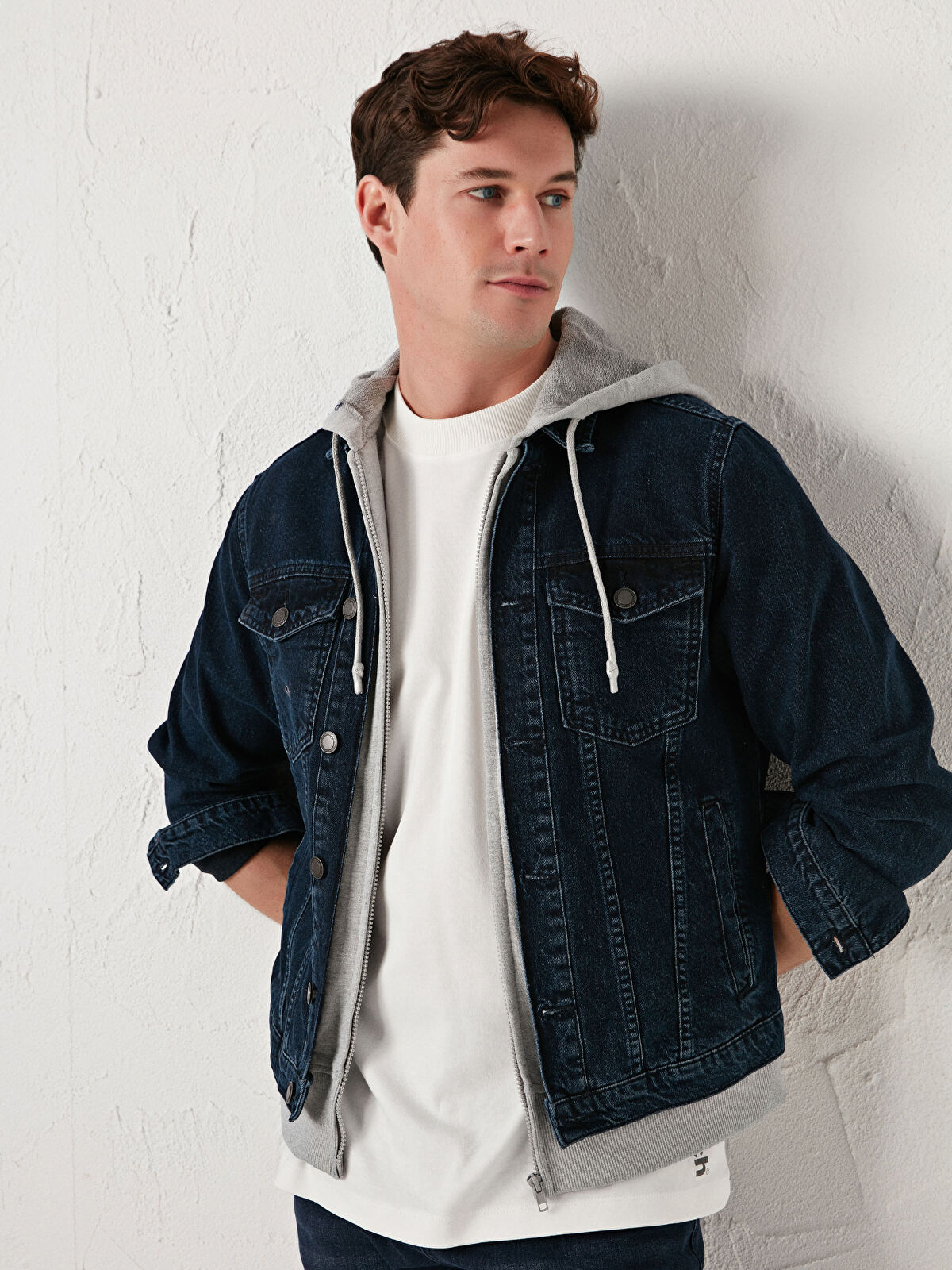 LCW CASUAL Standart Kalıp Kapüşonlu Erkek Jean Ceket