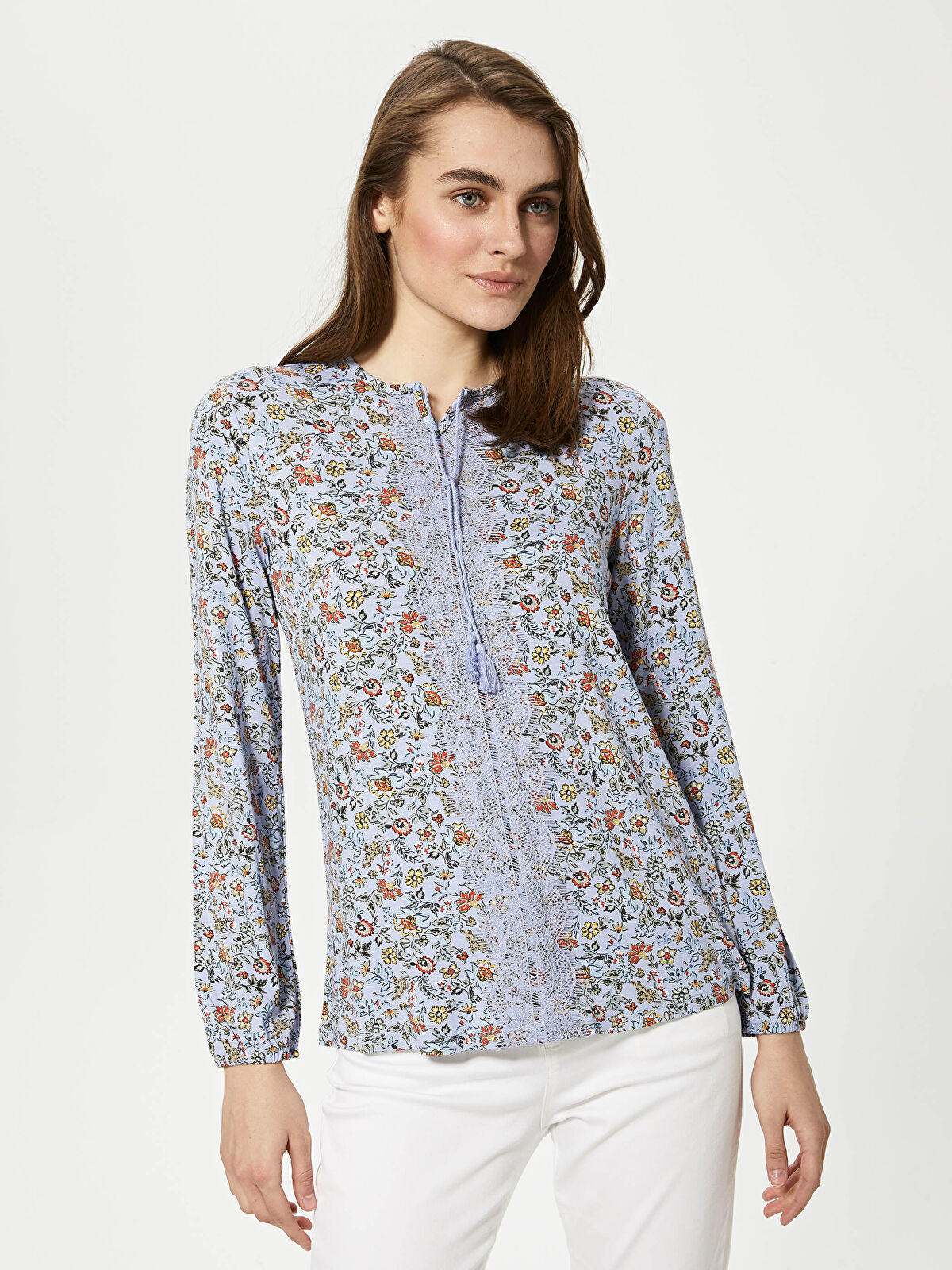 LCW GRACE Bisiklet Yaka Nakış İşlemeli Uzun Kollu Viskon Kadın Bluz