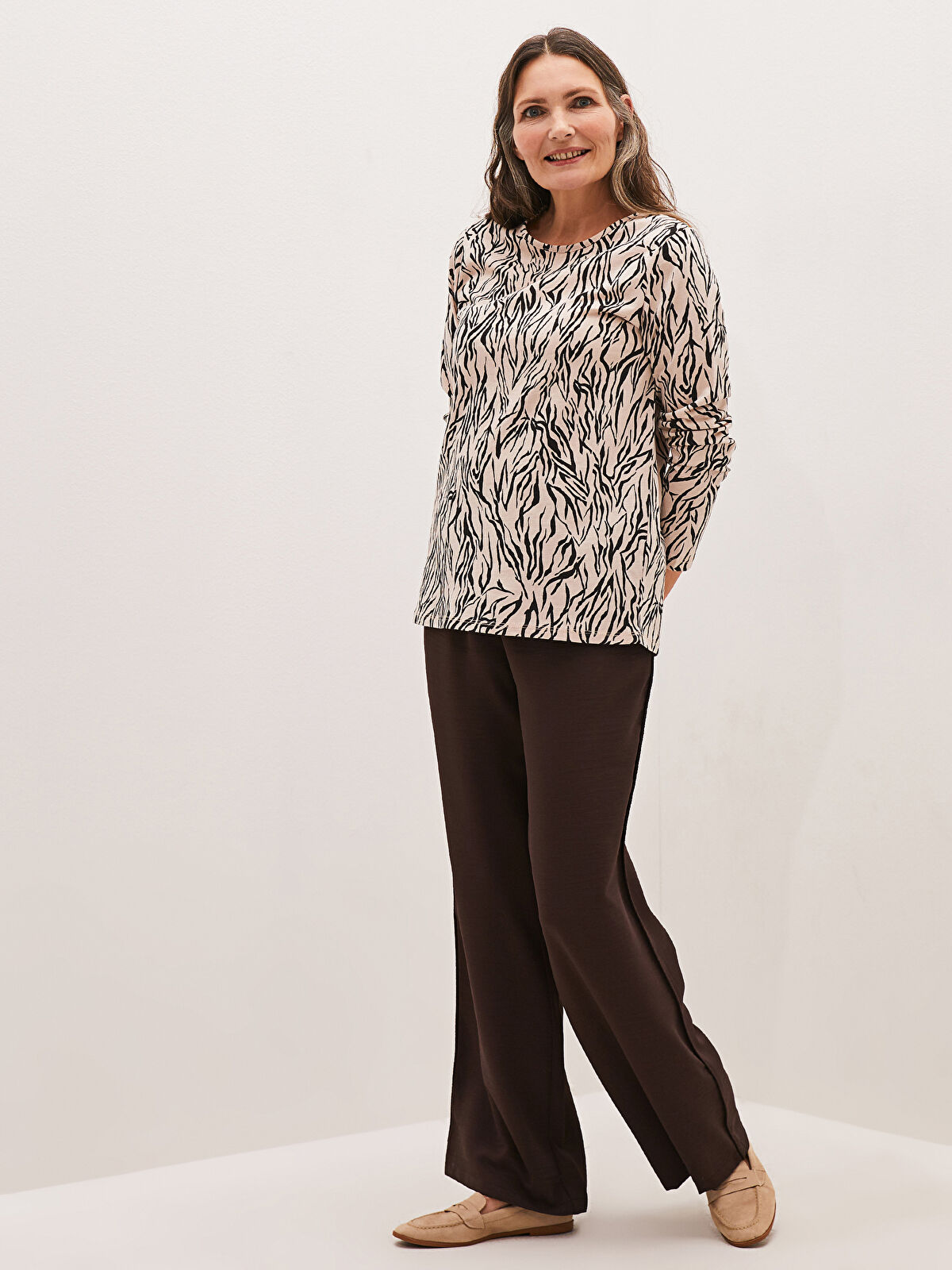 LCW GRACE Beli Lastikli Parlak Şerit Detaylı Pantolon