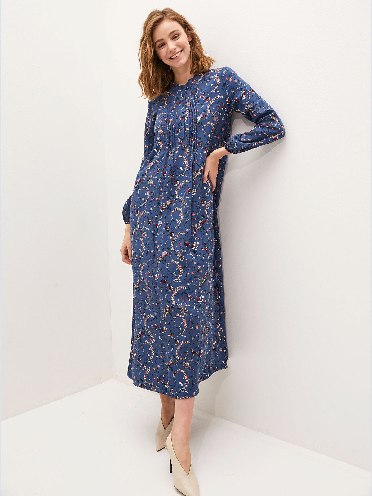 LCW GRACE Hakim Yaka Çiçek Desenli Uzun Kollu Viskon Kadın  Elbise