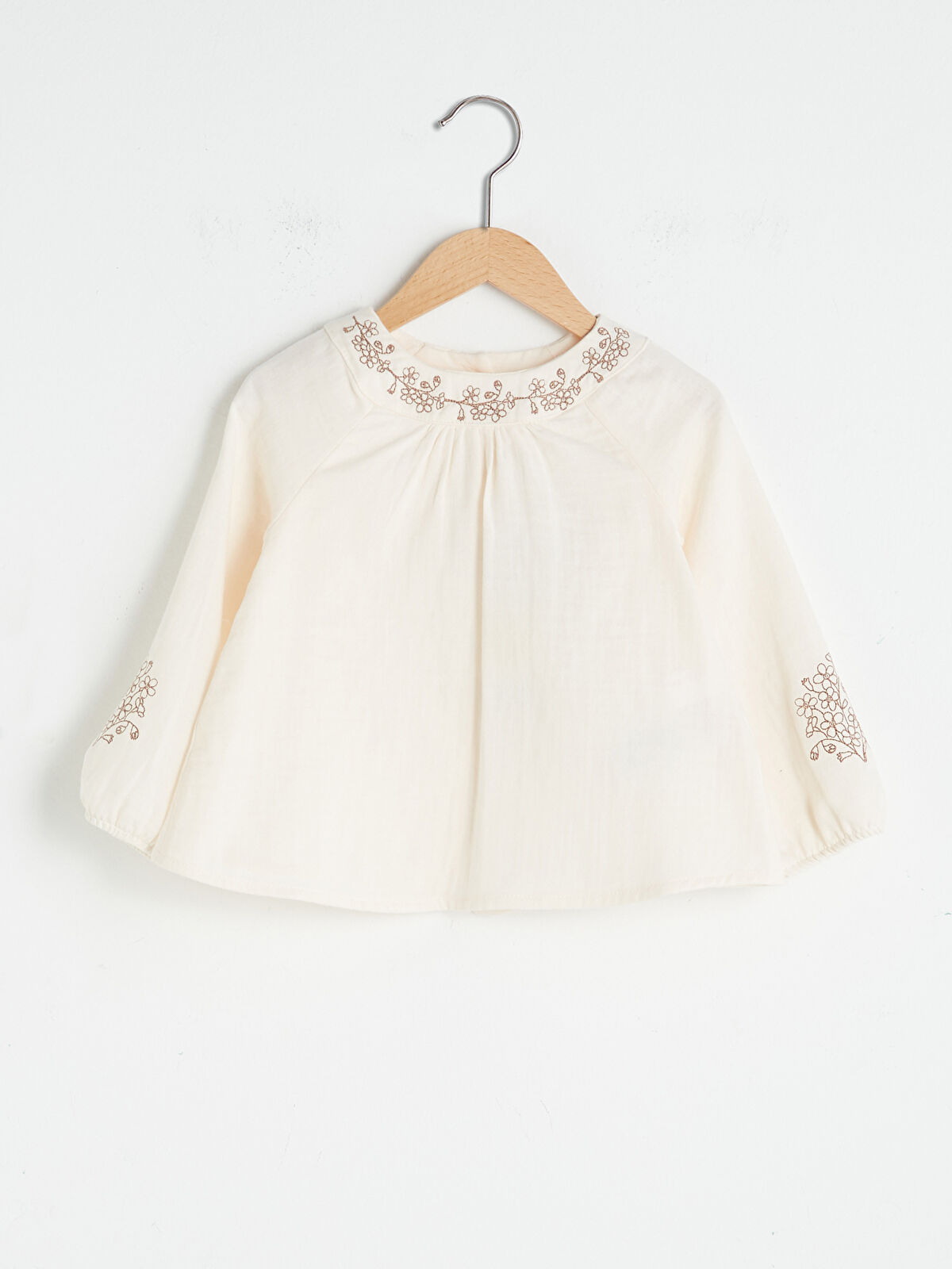 Bisiklet Yaka Uzun Kol Nakışlı Kız Bebek Bluz