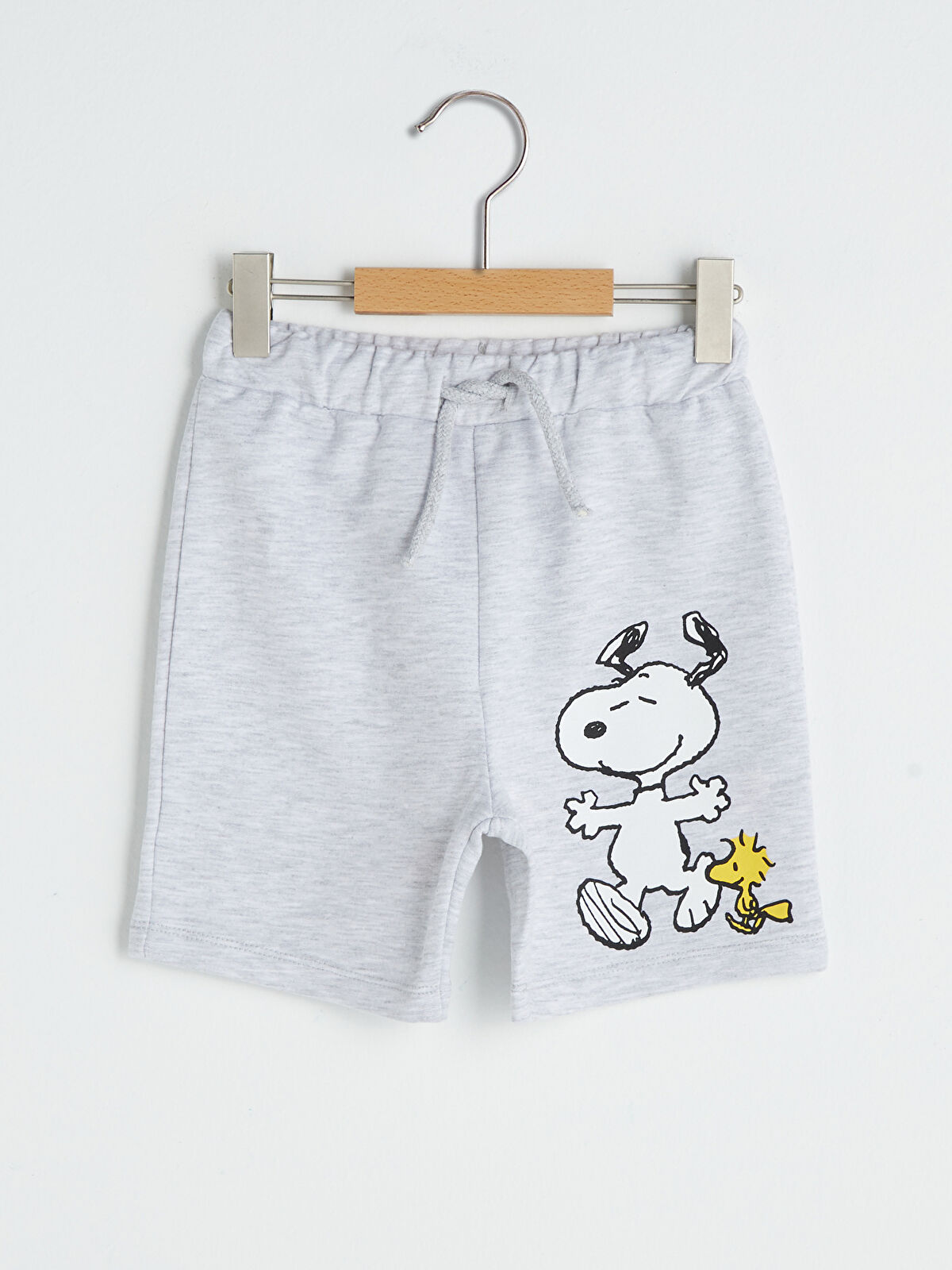 Beli Lastikli Snoopy Baskılı Erkek Bebek Şort