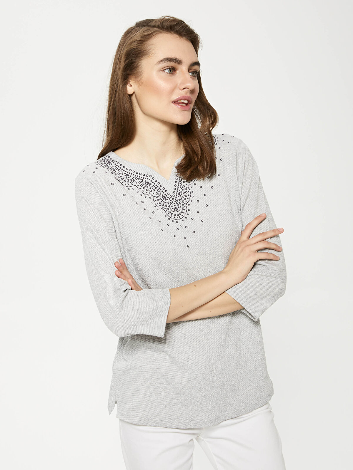 LCW GRACE Bisiklet Yaka Nakış Desenli Kısa Kollu Kadın Bluz