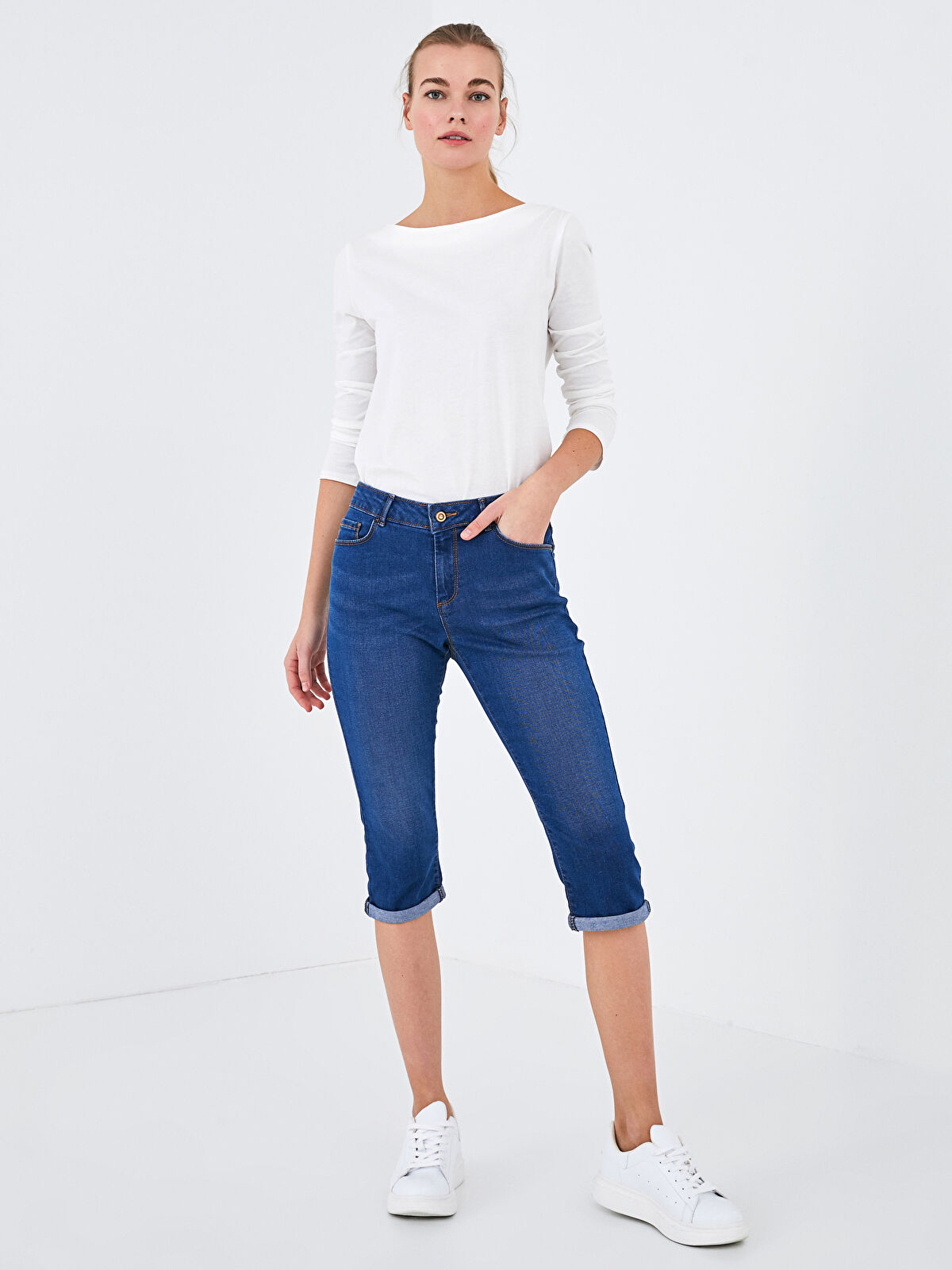 LCW BASIC Normal Bel Slim Fit Kadın Jean Capri