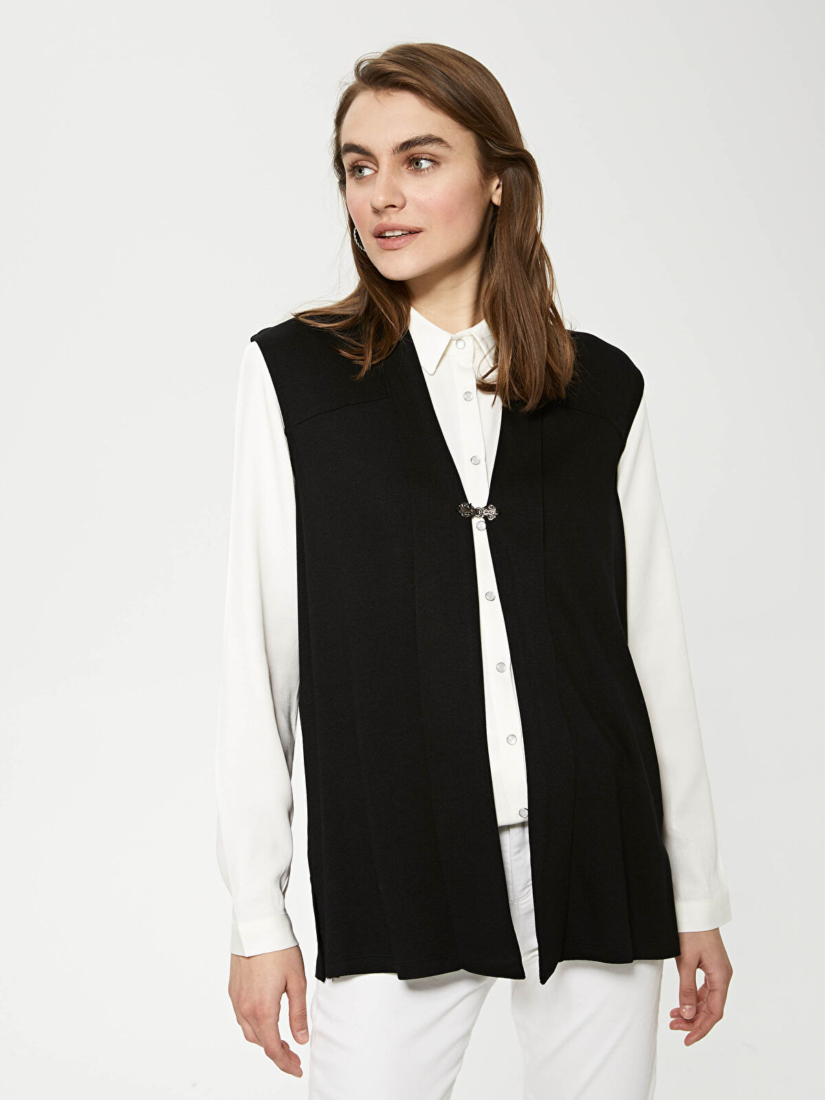 LCW GRACE V Yaka Düz Krep Kumaştan Kadın Yelek LCW GRACE V Yaka Düz Krep Kumaştan Kadın Yelek