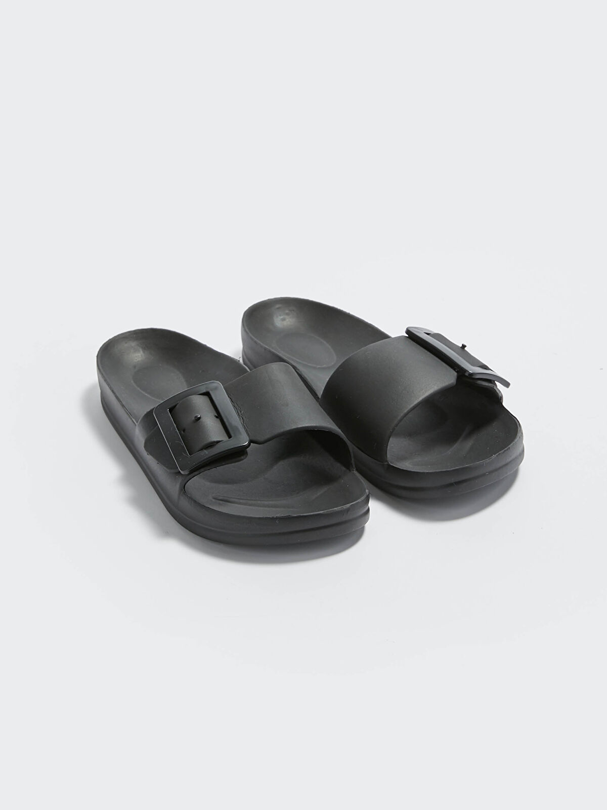 Kadın Tokalı Plaj Terliği