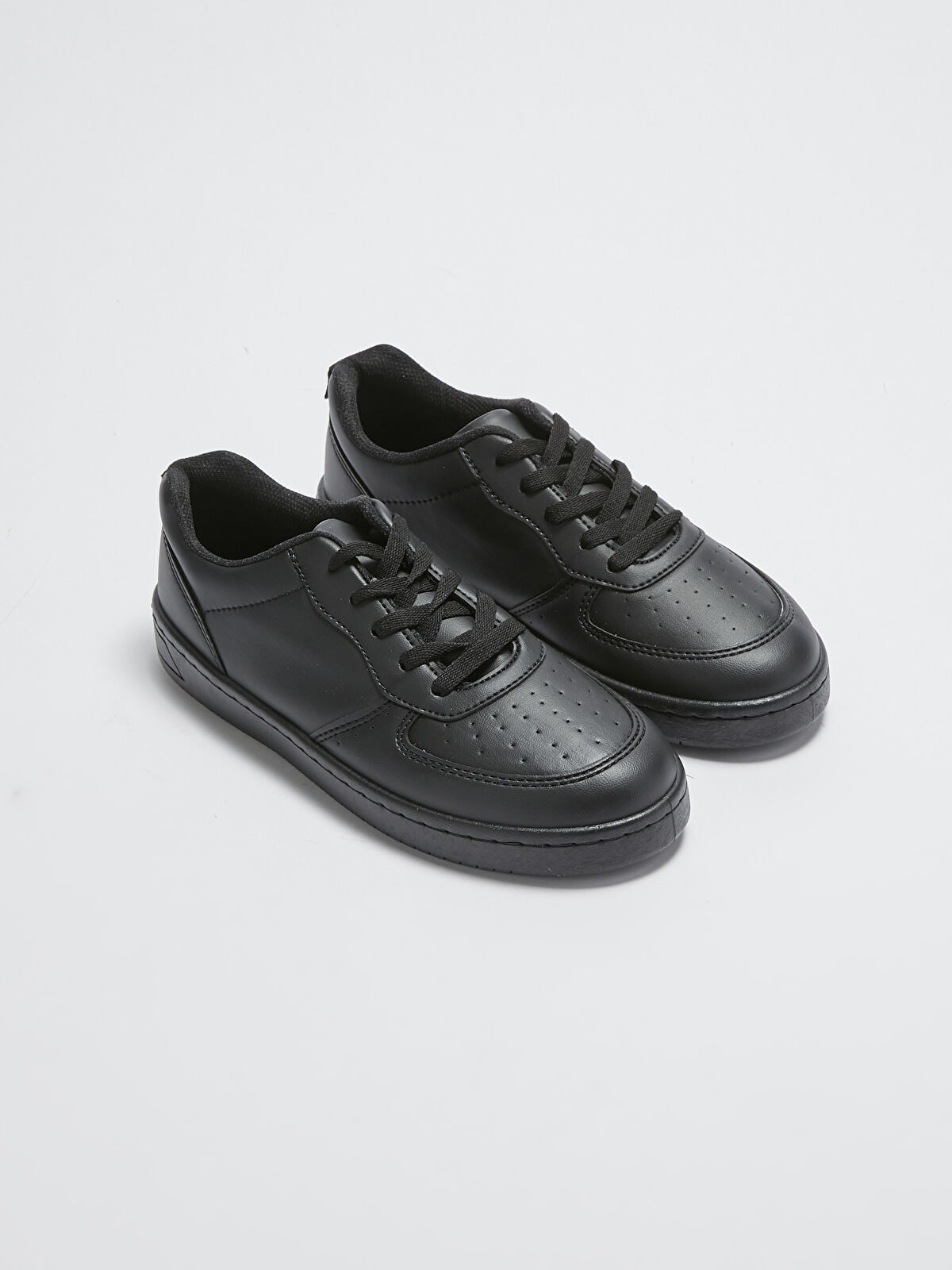 Deri Görünümlü Bağcıklı Kadın Spor Ayakkabı