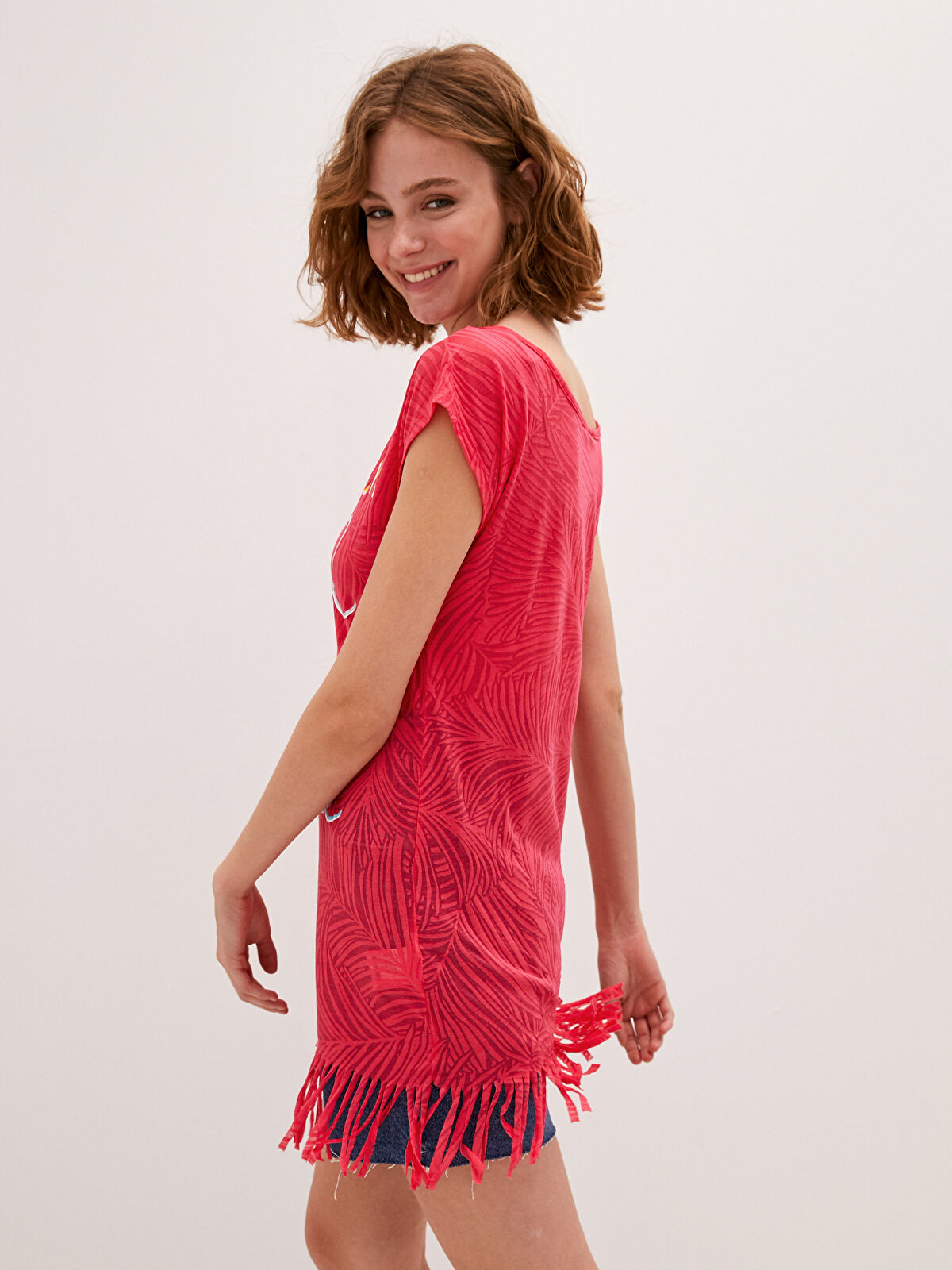 LCW DREAM Kayık Yaka Baskılı Kısa Kollu Kadın Plaj Elbisesi