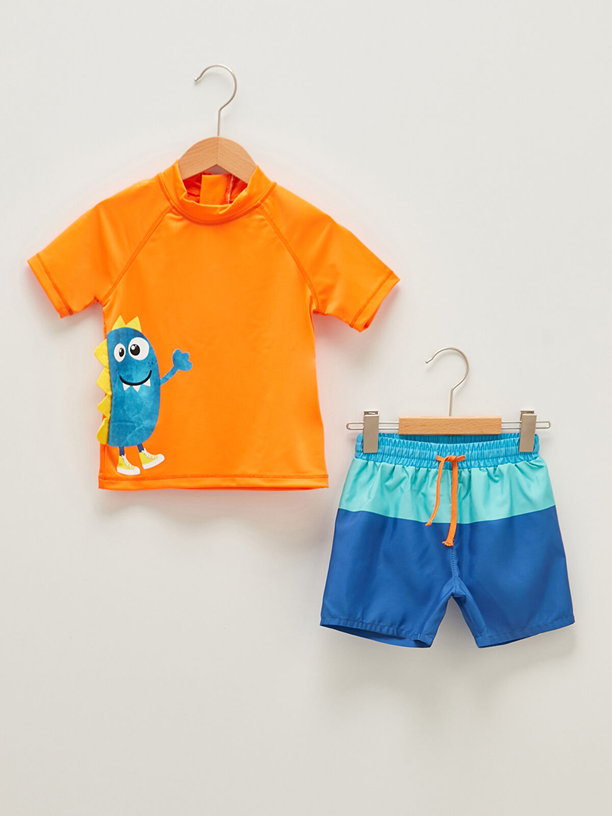 Esnek Kumaştan Baskılı Yüzme Giyim 2'li Takım