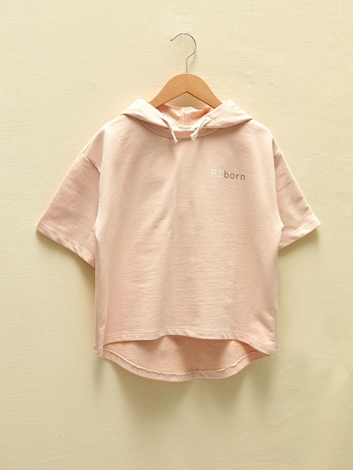 LCW GREEN Kapüşonlu Basic Kısa Kollu Organik Pamuklu Kız Çocuk Sweatshirt LCW GREEN Kapüşonlu Basic Kısa Kollu Organik Pamuklu Kız Çocuk Sweatshirt