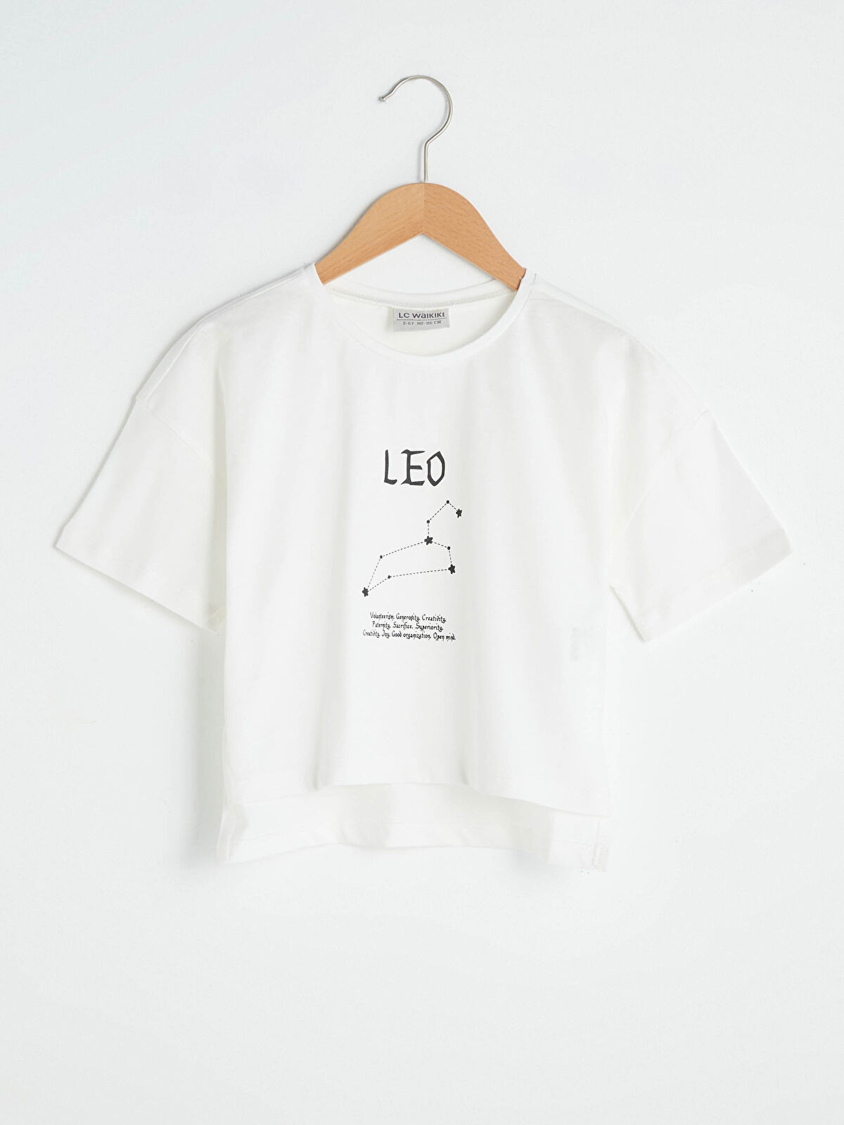 Bisiklet Yaka Aslan Burç Baskılı Kısa Kollu Kız Çocuk Tişört Bisiklet Yaka Aslan Burç Baskılı Kısa Kollu Kız Çocuk Tişört