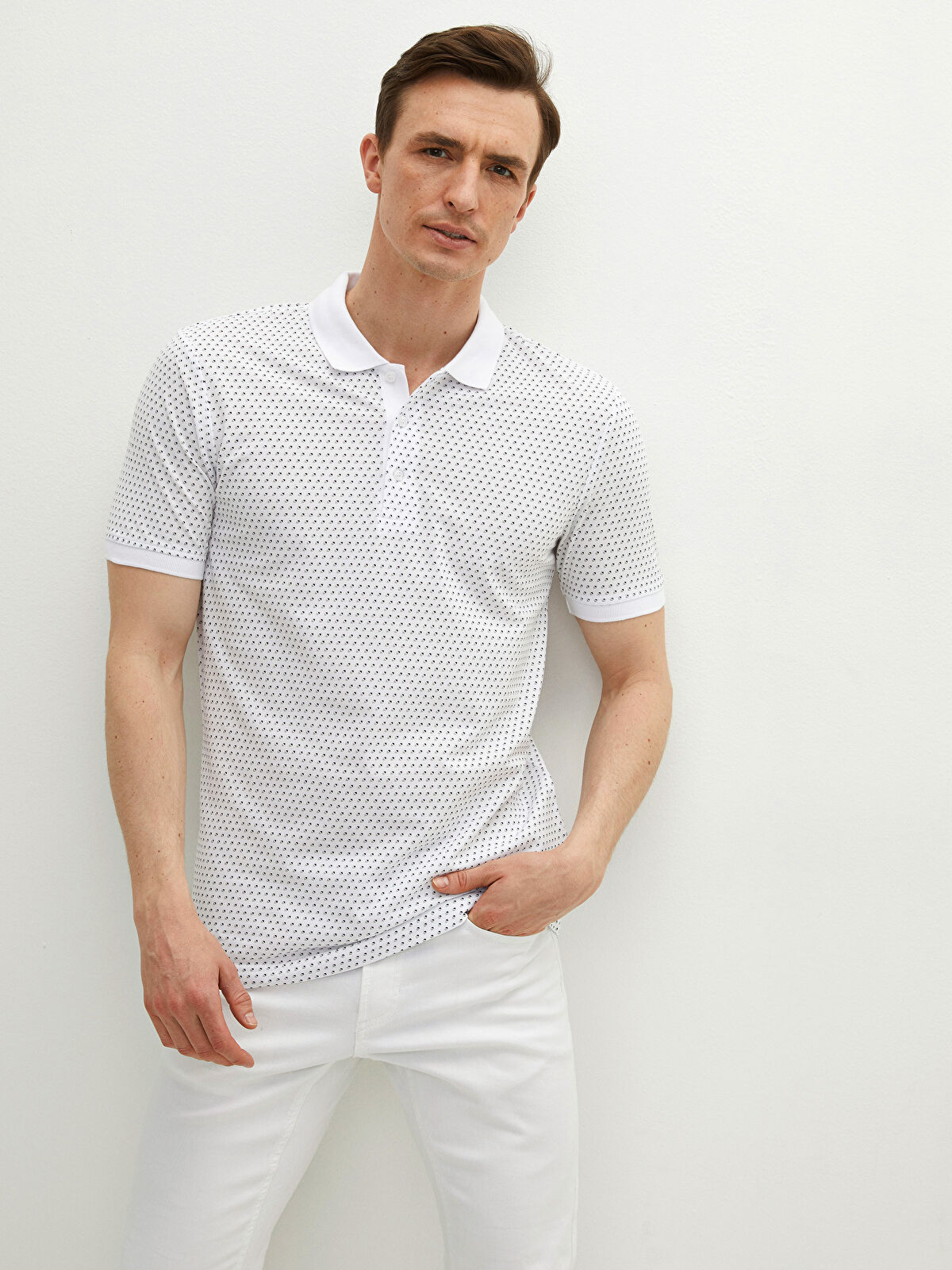 LCW CLASSIC Polo Yaka Kısa Kollu Desenli Erkek Tişört