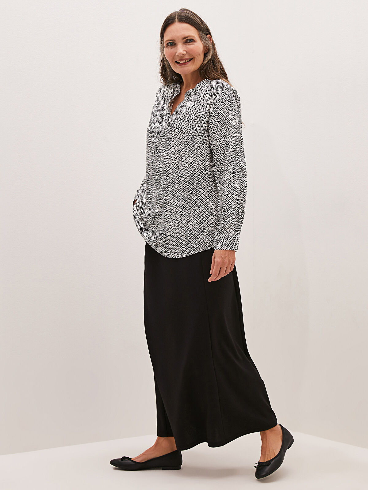 LCW GRACE Beli Lastikli Düz Krep Kumaş Kadın Kloş Etek LCW GRACE Beli Lastikli Düz Krep Kumaş Kadın Kloş Etek